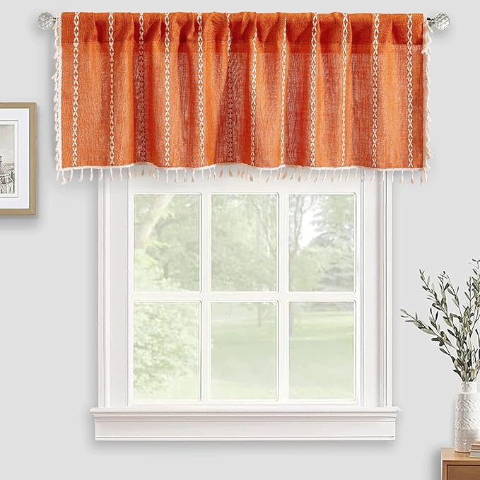 Amazon.com: RoomTalks Rustic Farmhouse Kitchen Valances for Windows in ...