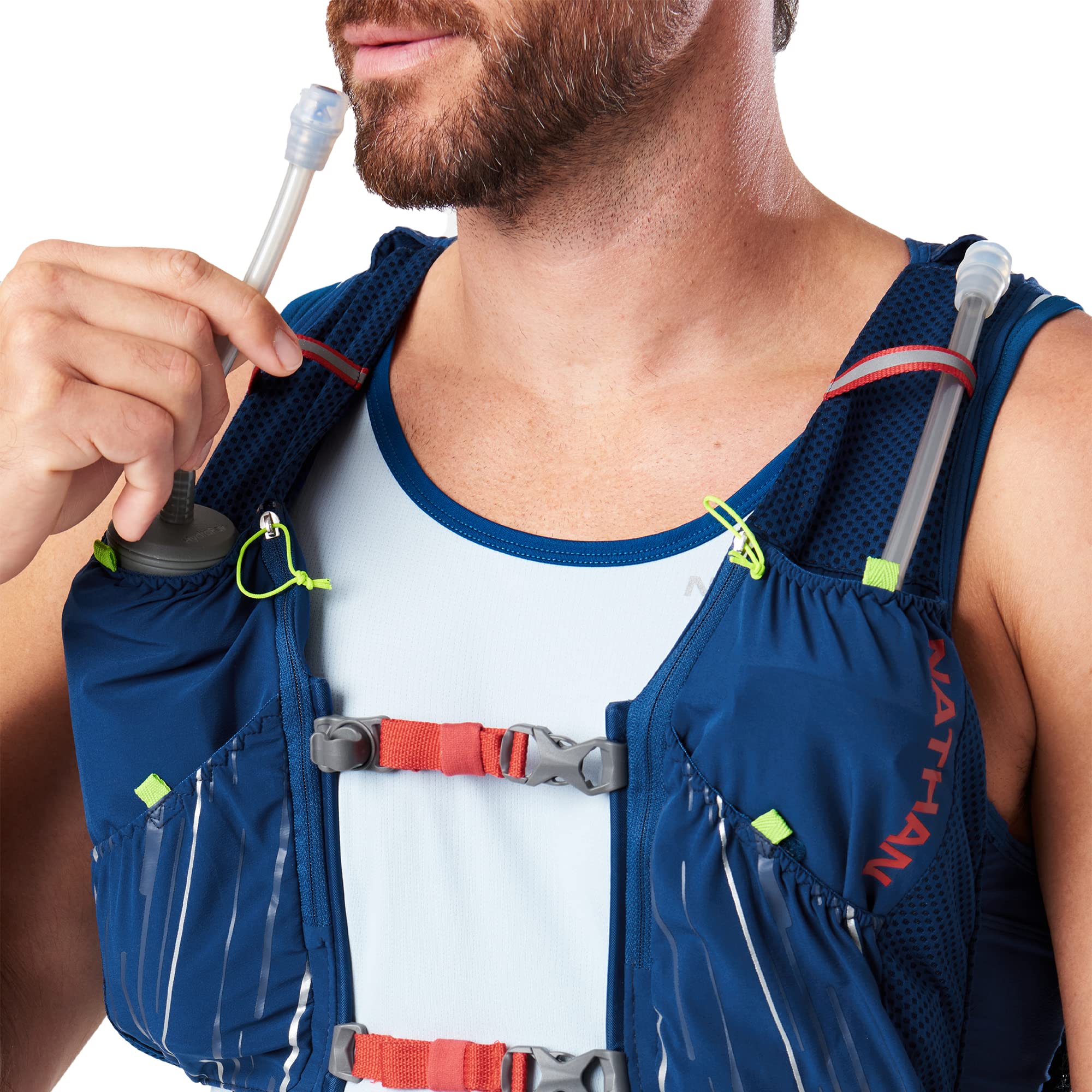 Snapklik.com : Nathan Mens Pinnacle Race Vest 4L Hydration Pack
