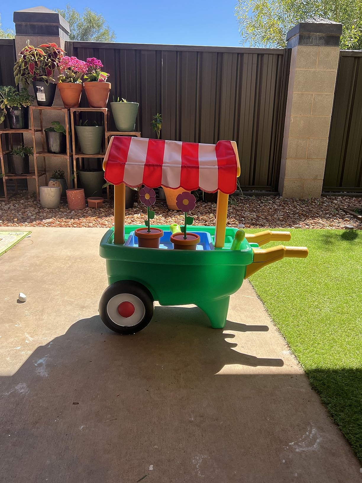 Little Tikes 2-In-1 Garden Cart & Wheelbarrow Playset for Fun Indoor ...