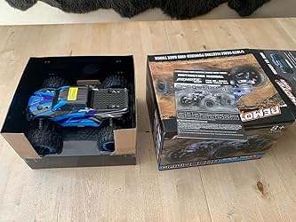 Amazon.com: PHYWESS RC Cars Remote Control Car for Boys 2.4 GHZ High ...