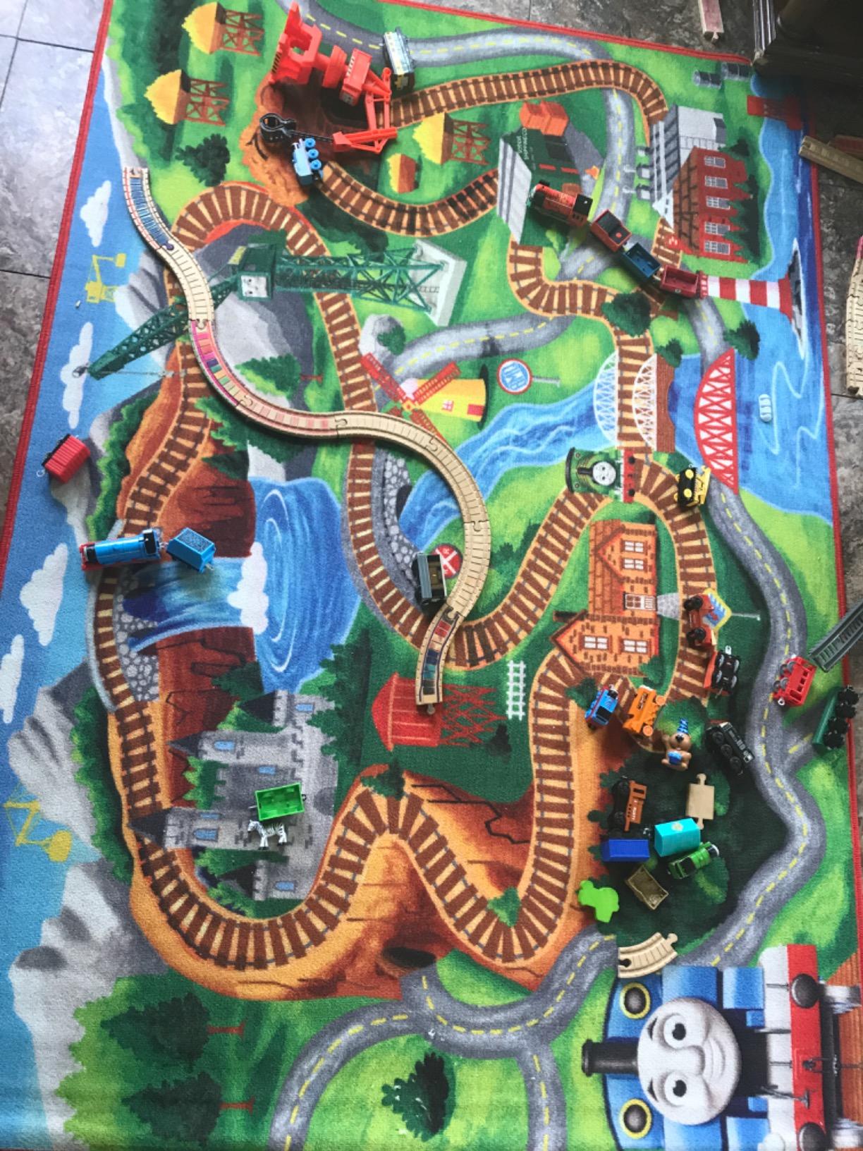 Amazon.com: Thomas the Train Play Mat HD Thomas and Friends Tank Engine ...