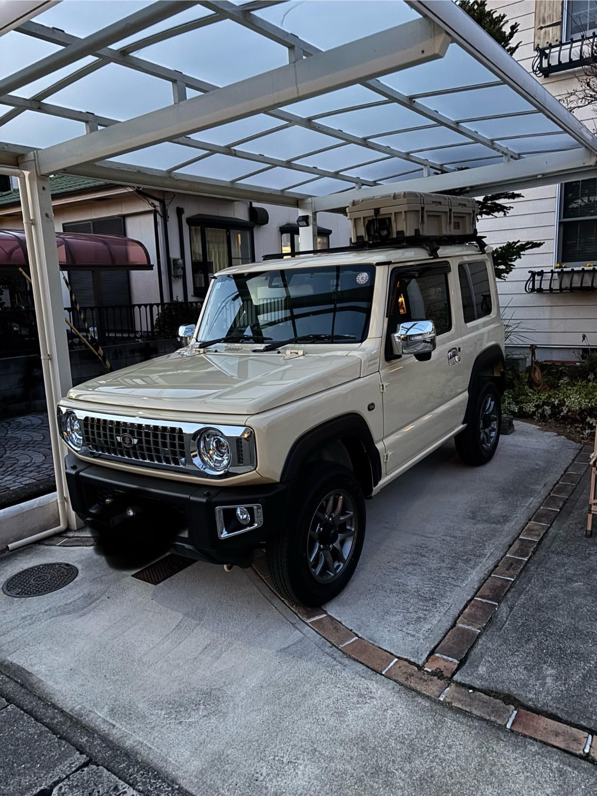 Amazon.co.jp: ﻿AMWMORV ジムニー ベースキャリアJB64 専用ルーフキャリア JB64 2本セット ルーフ バー アルミ合金材料製 天井収納 穴あけ不要 外装 パーツ ...