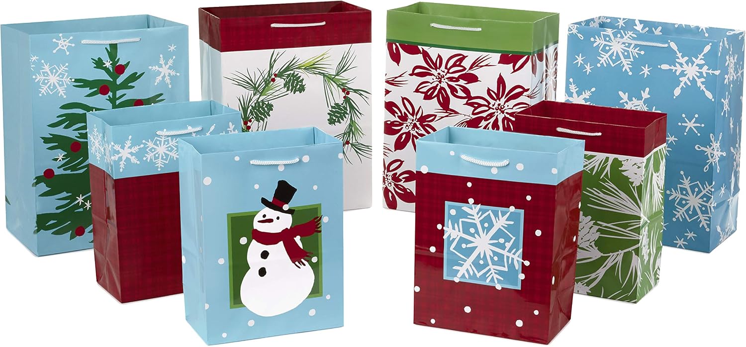 Amazon.com: Hallmark Holiday Gift Bags Assortment (Pack of 8: 4 Medium ...