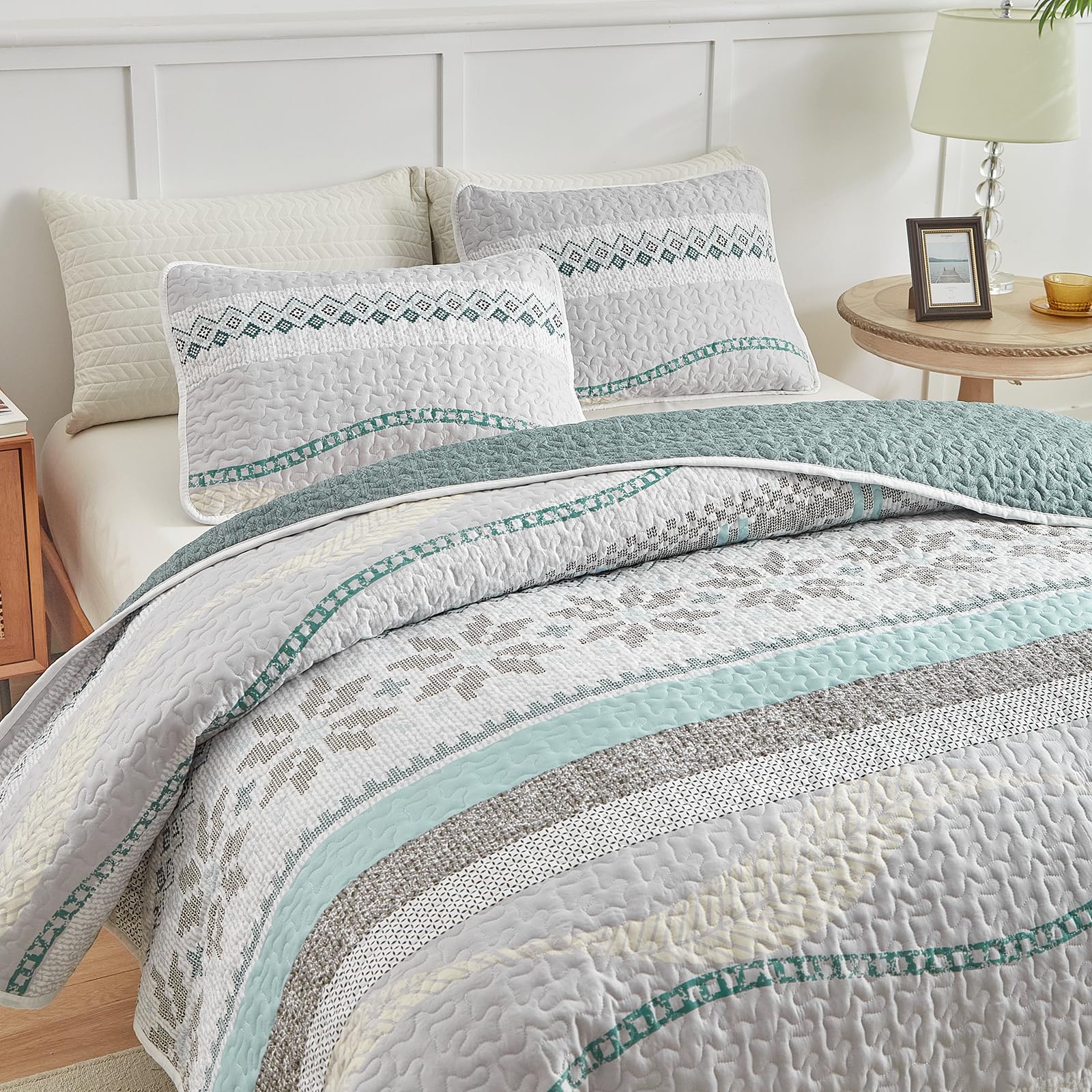 Grey and Green Quilt Set Queen Szie (88x88 Inch), 3 Pieces(1 Striped ...