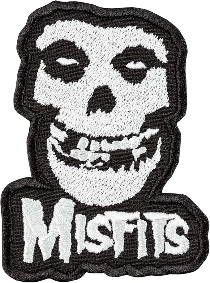 Amazon.com: The Misfits Patch - Embroidered Crimson Ghost Skull - Punk ...