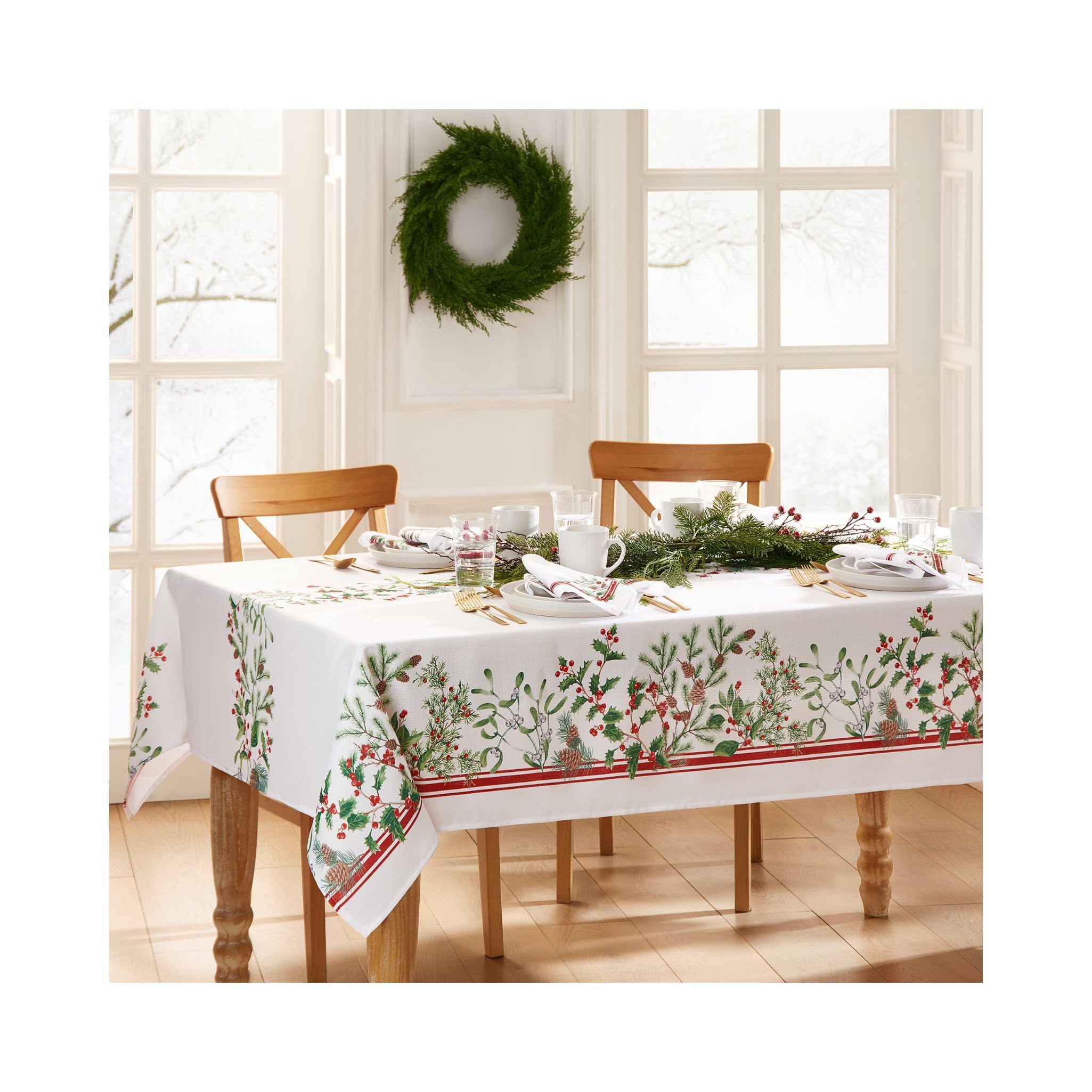 Amazon.com: Elrene Home Fashions Winter Holiday Berry Bordered Wrinkle ...