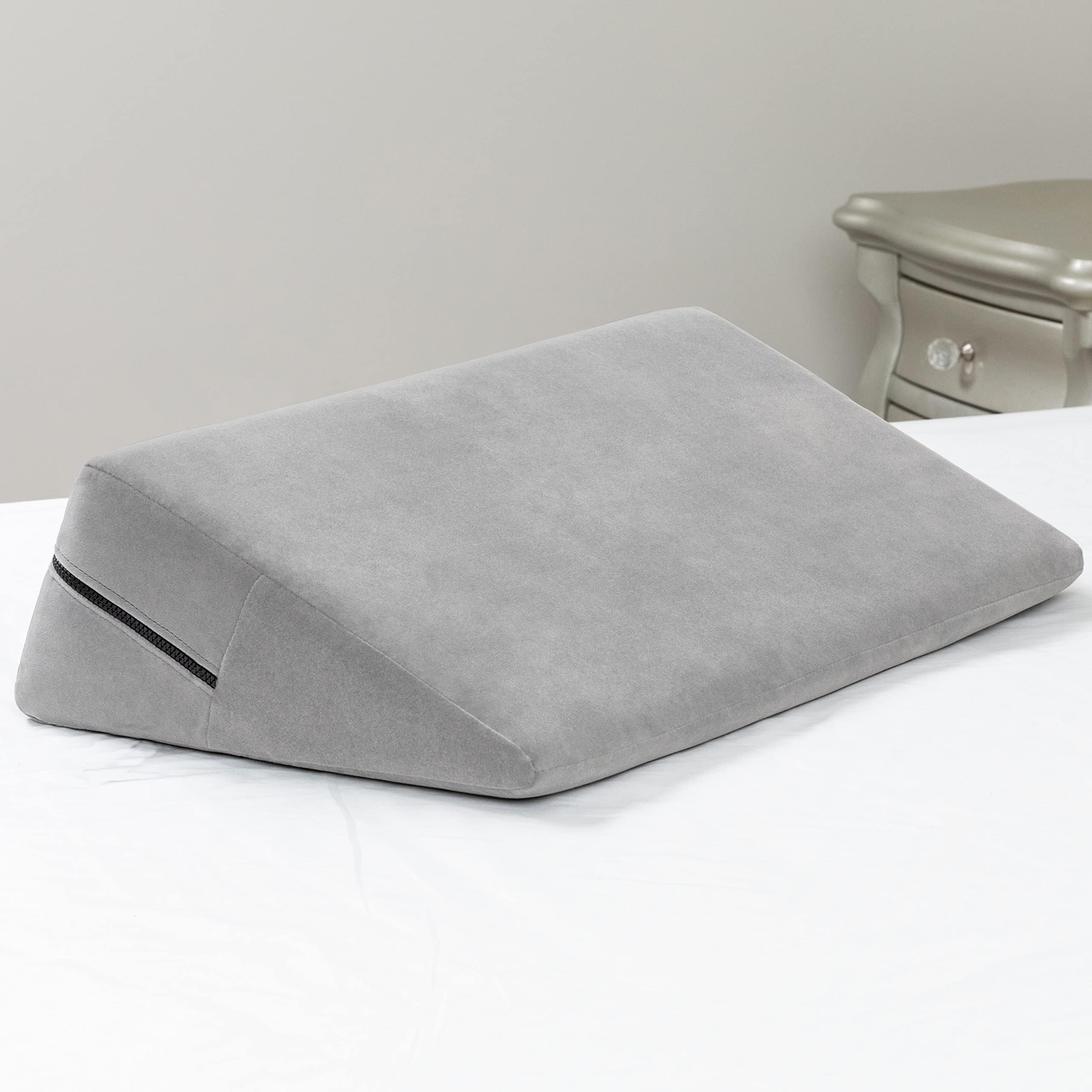 Amazon.com: The Wedge Sensual Positioning Pillow - Décor Velvet Green ...