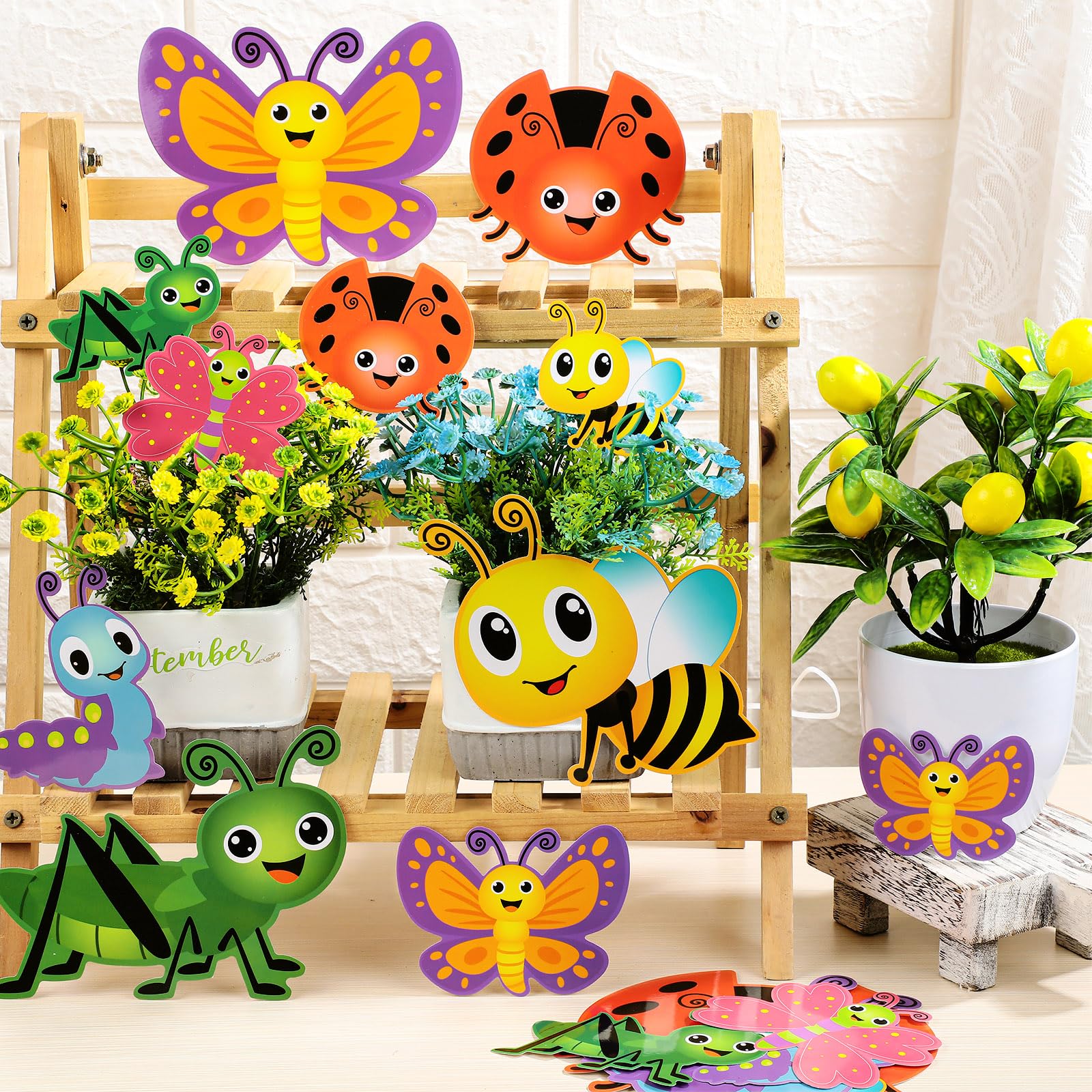 Snapklik.com : 90 Pcs Summer Theme Bugs Cutouts Classroom Bulletin ...