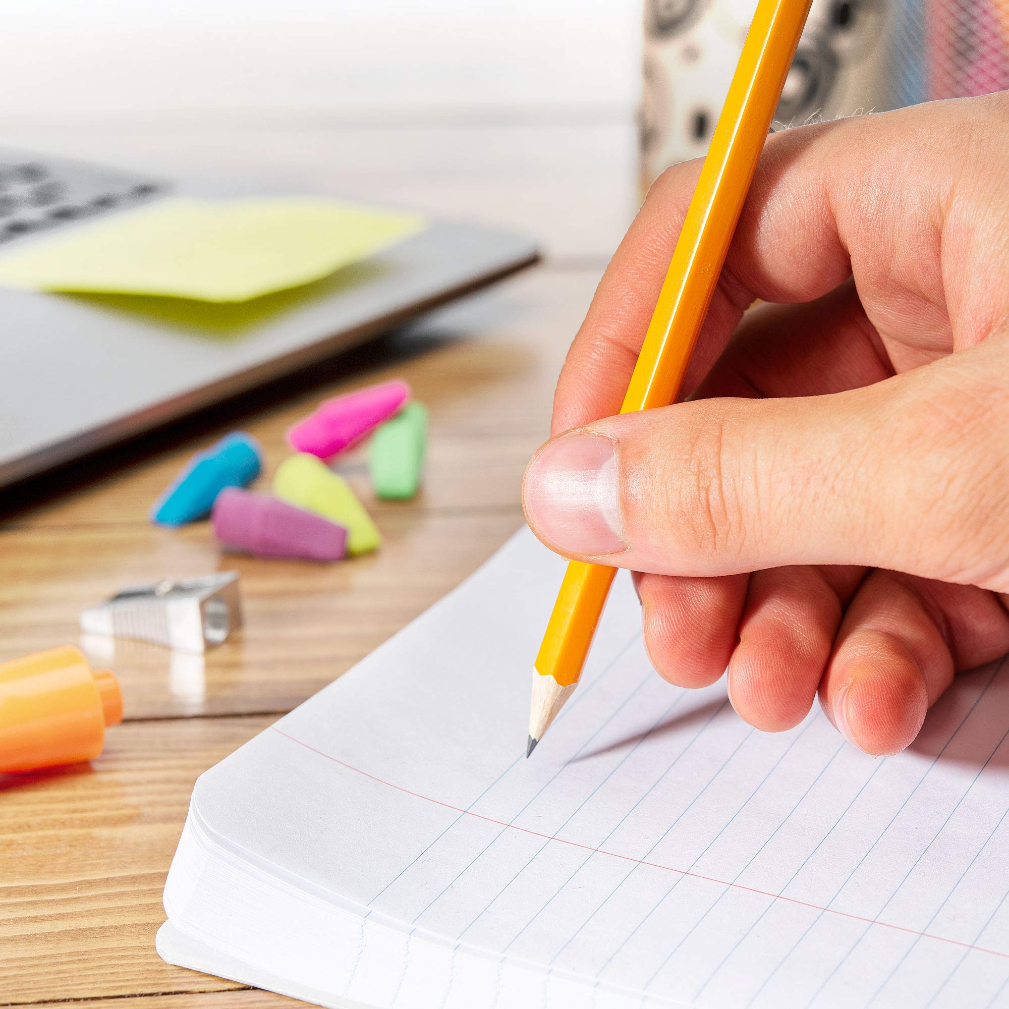 Crayon Et Cahier De Composition Carnet D'évolution à écrire : Le