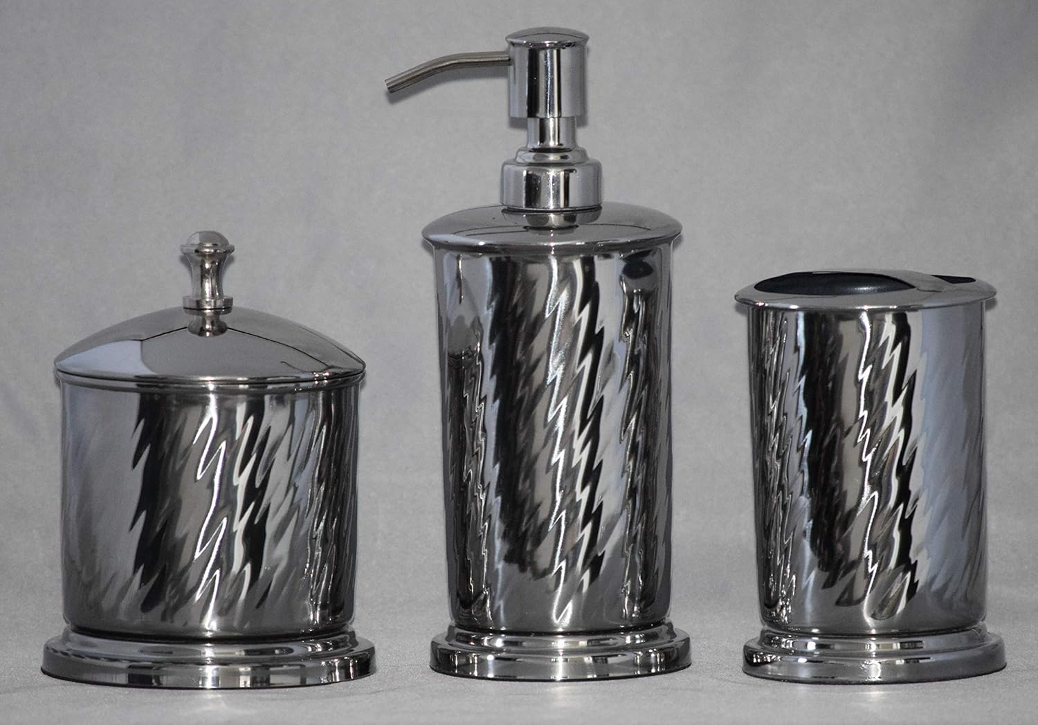 Amazon.com: 3 PC RAIN Hammered Shiny Stainless Steel Bath Accessory Set ...