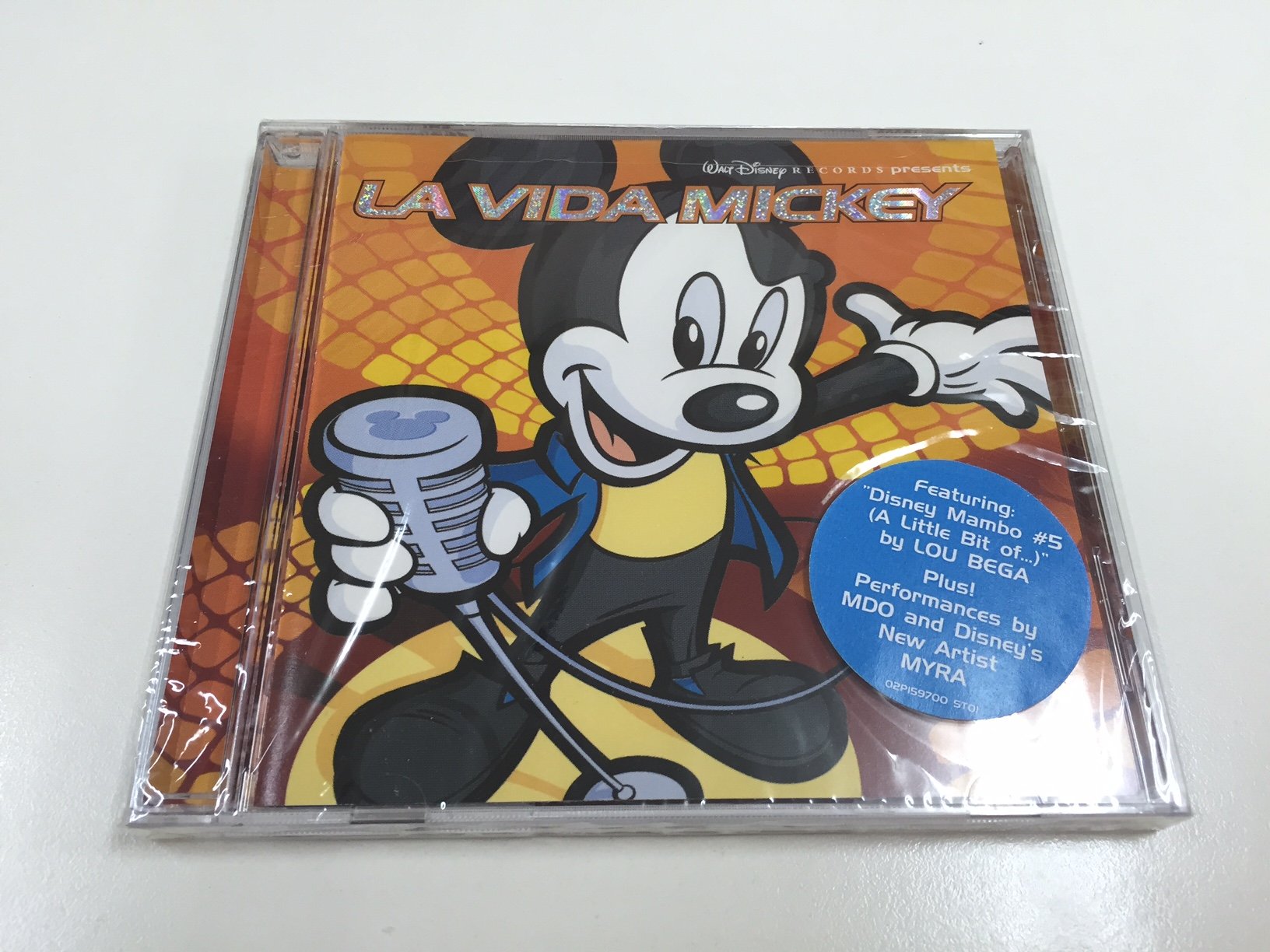 Amazon.com: Vida Mickey: CDs & Vinyl