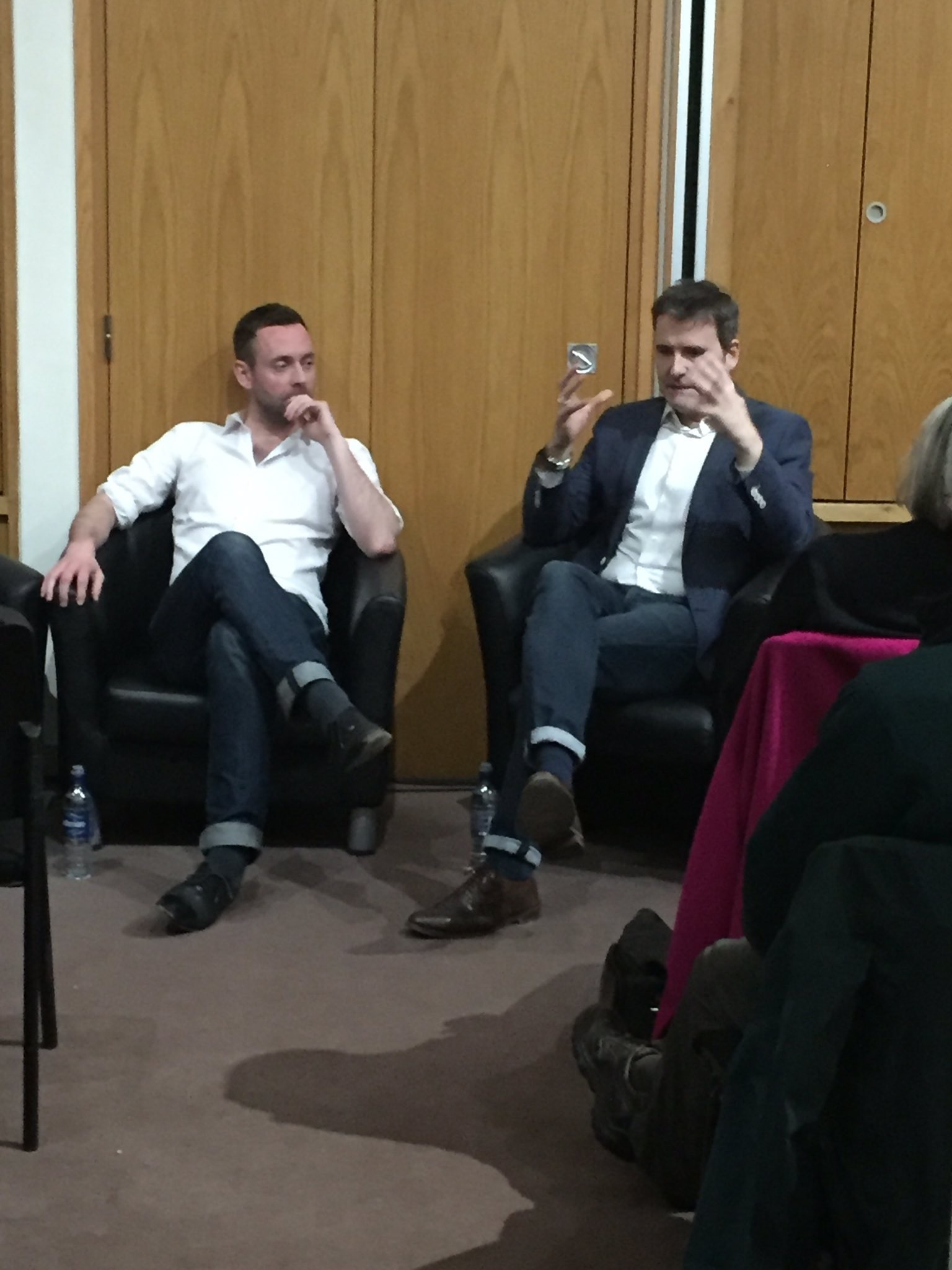 Amazon.co.uk: Simon Cox: books, biography, latest update