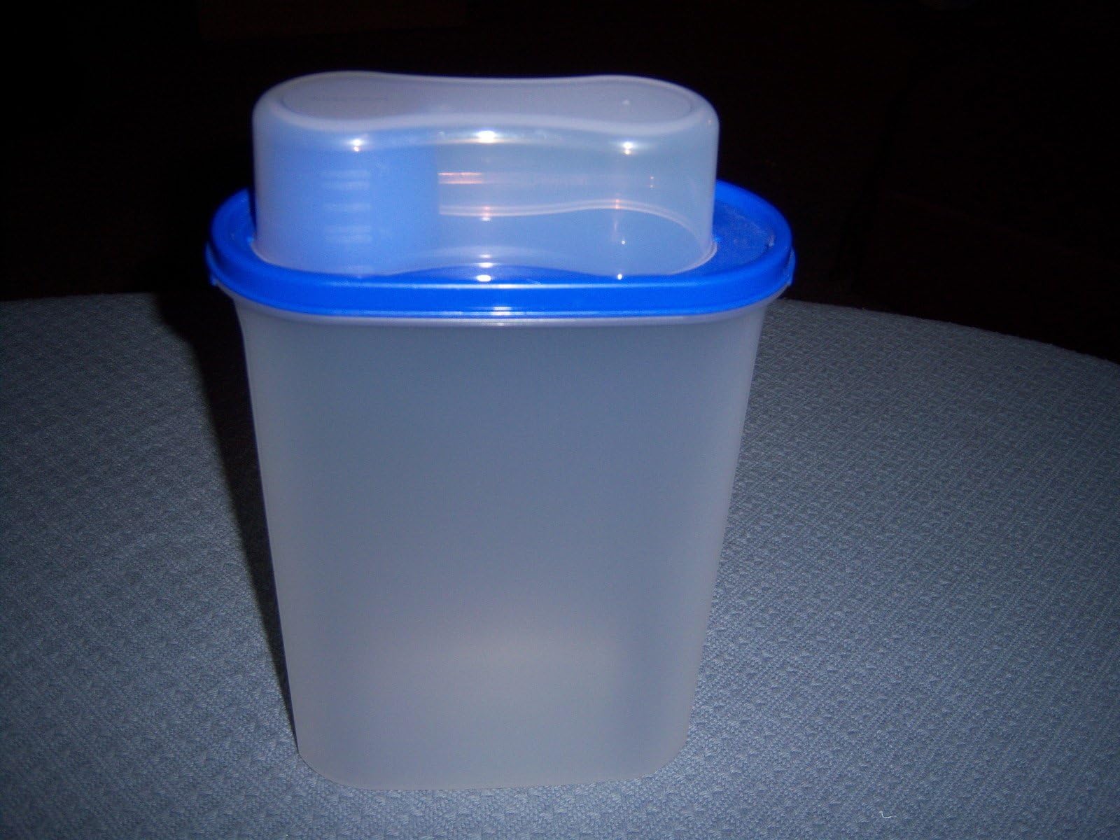 Amazon.com: Tupperware Modular Mates Square #2 Container 11 cups 2.6 L ...