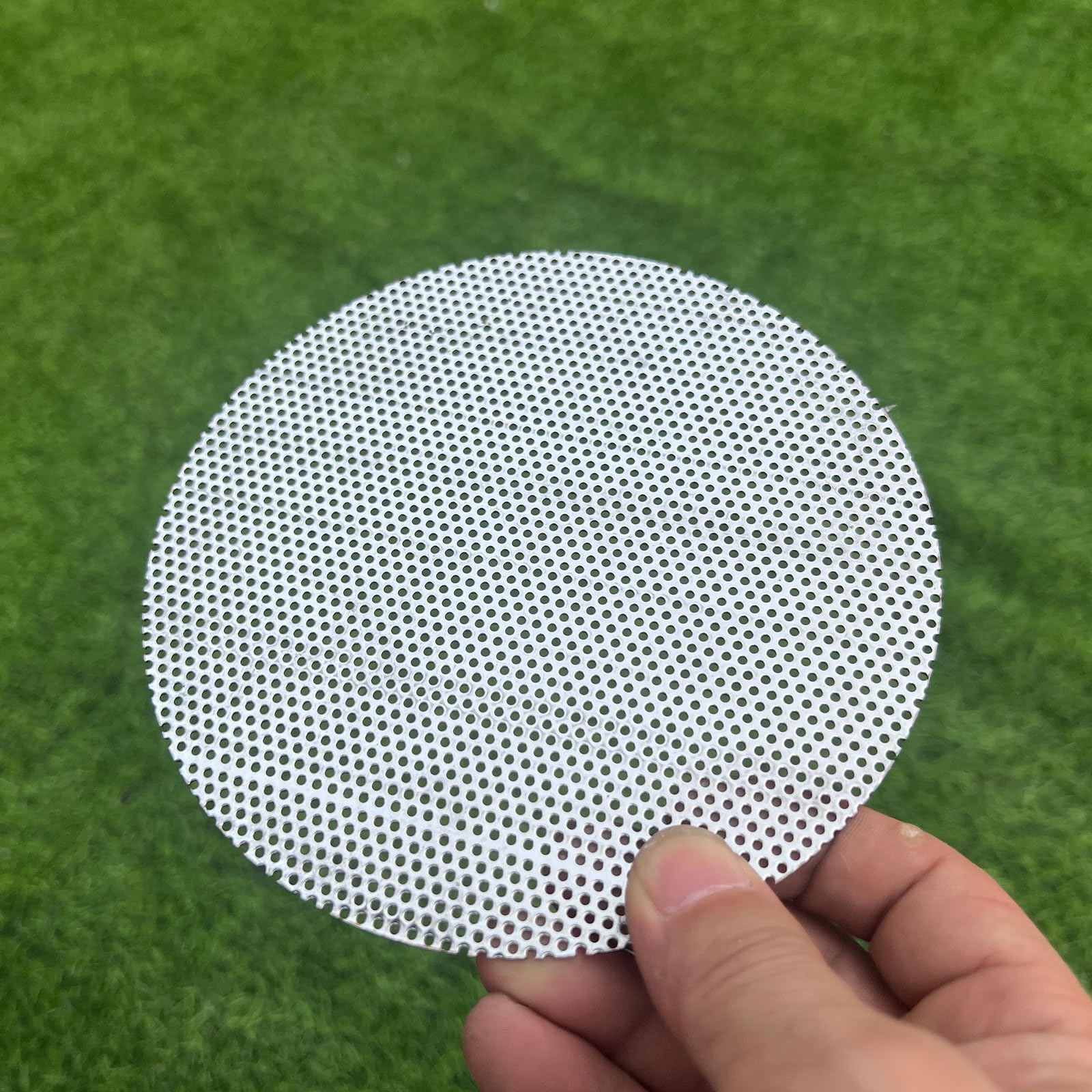 Snapklik.com : FengYoo 6" Diameter Round Slices Perforated Metal Sheets ...