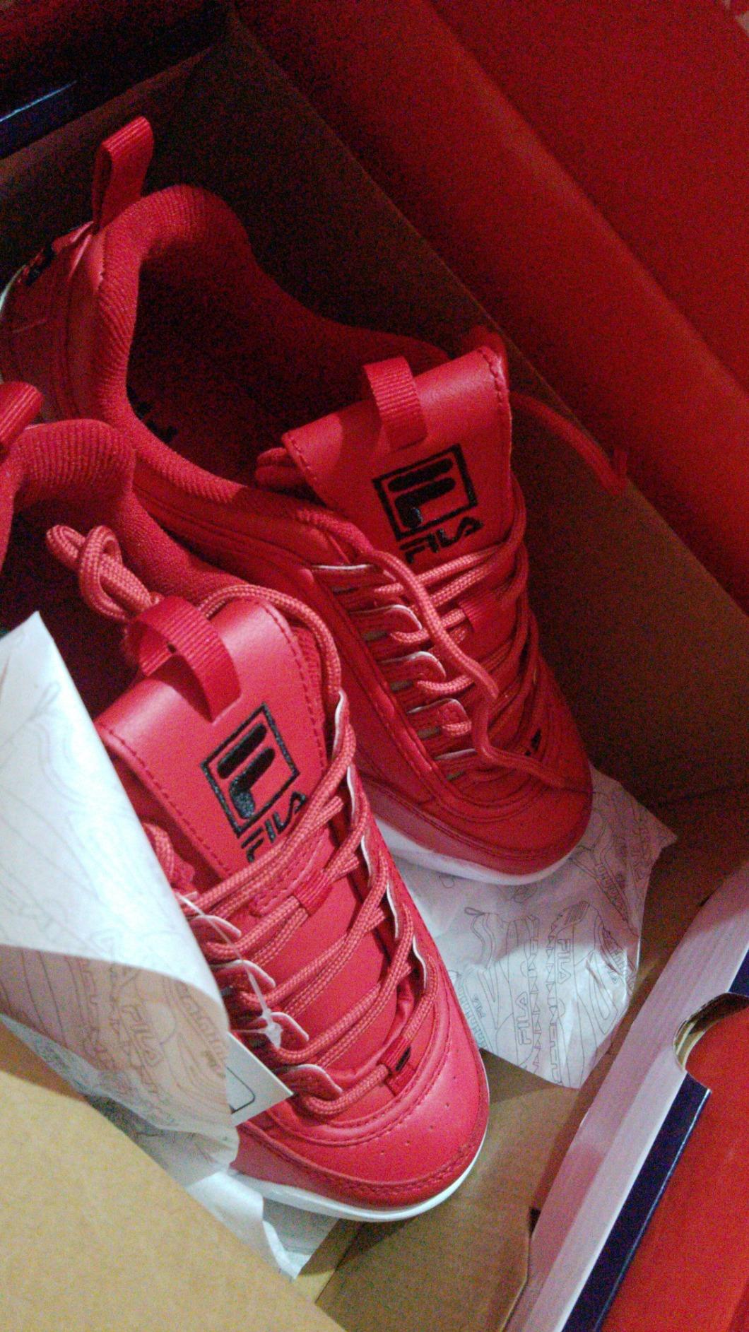 Amazon.com | Fila Men's Strada Disruptor | Fashion Sneakers