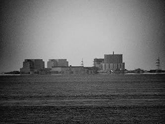 Nikon COOLPIX P900 Digital Camera - Black (16.0 MP CMOS sensor, 83x ...