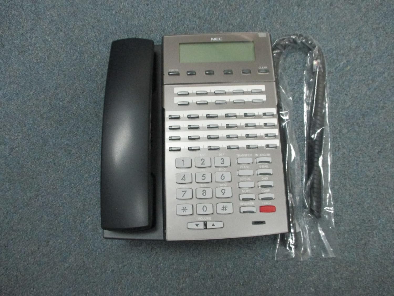 Amazon.com : NEC DSX 80 160 1090021 DX7NA-34BTXBH 34B 34 Button Digital ...