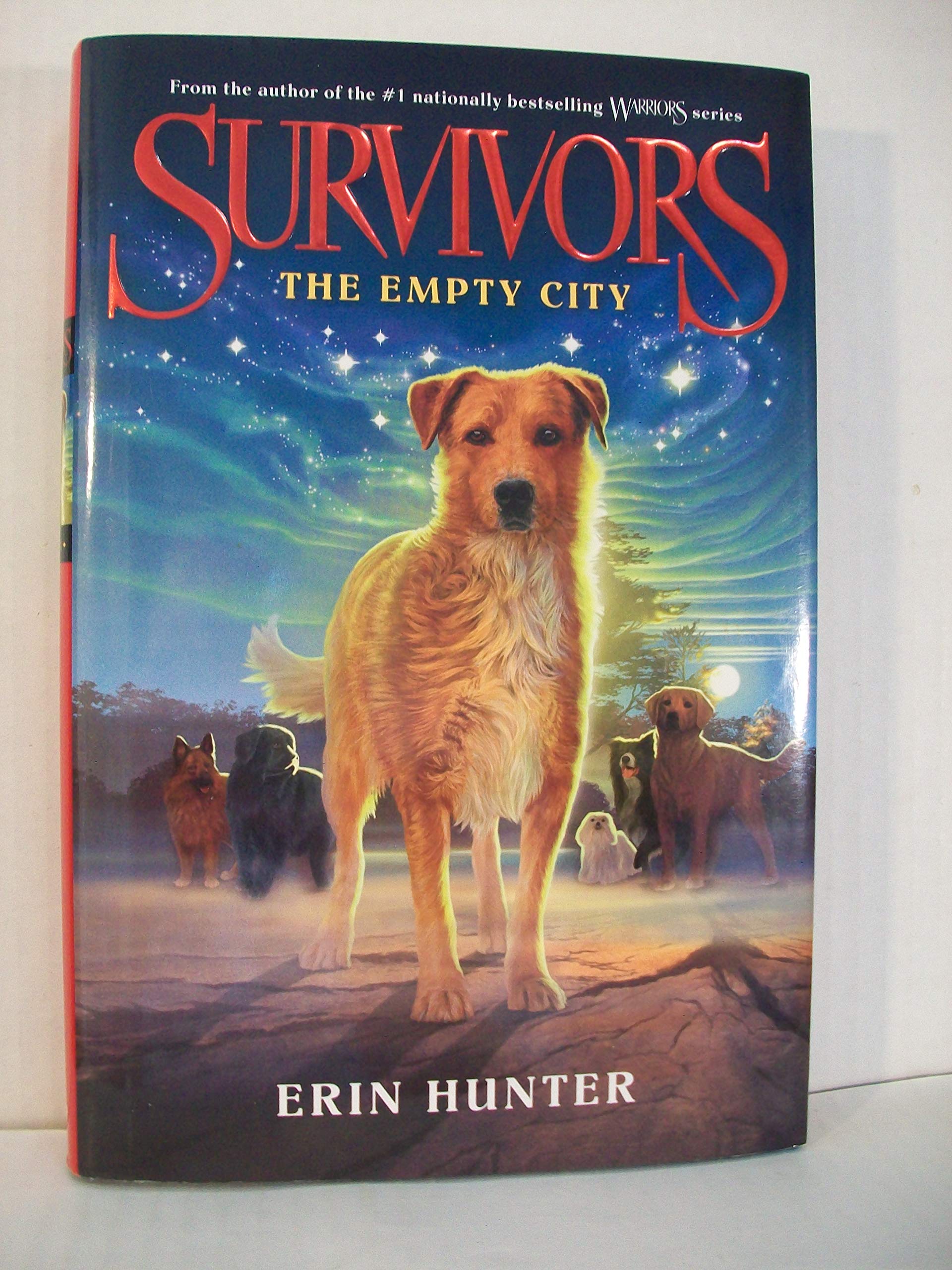 Amazon.com: Survivors #1: The Empty City: 9780062102560: Hunter, Erin ...