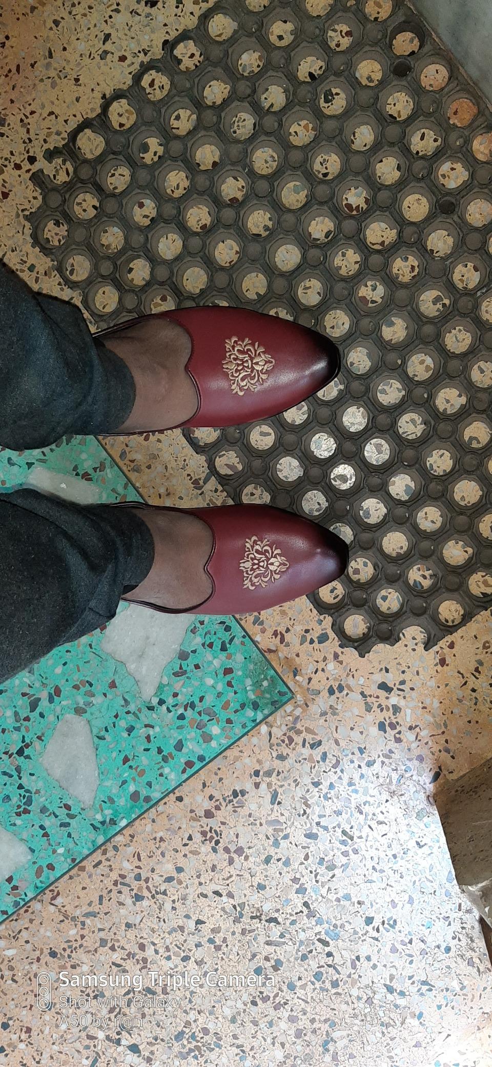 Bata Mens JALSA Ethnic Red Sneaker : Amazon.in: Shoes & Handbags