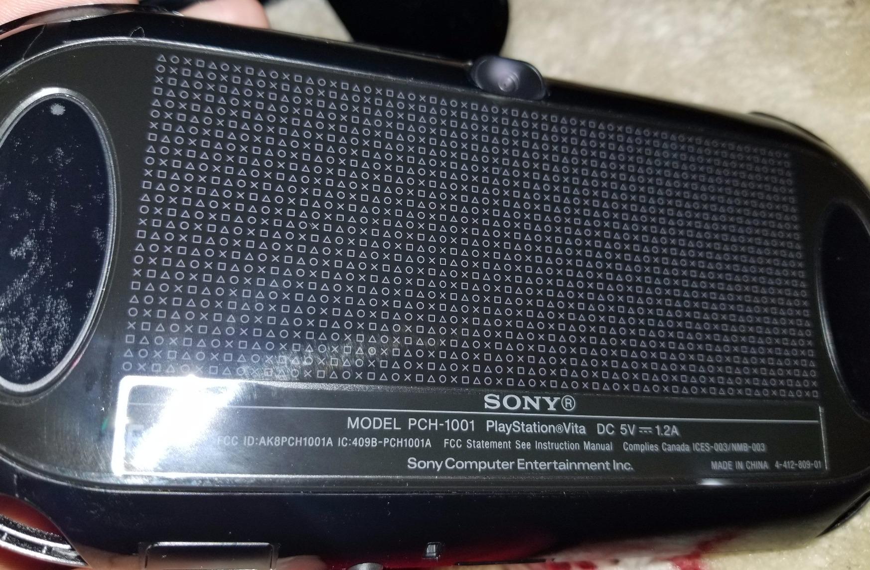 Amazon.com: ArmorSuit MilitaryShield - Sony PlayStation Vita Screen ...