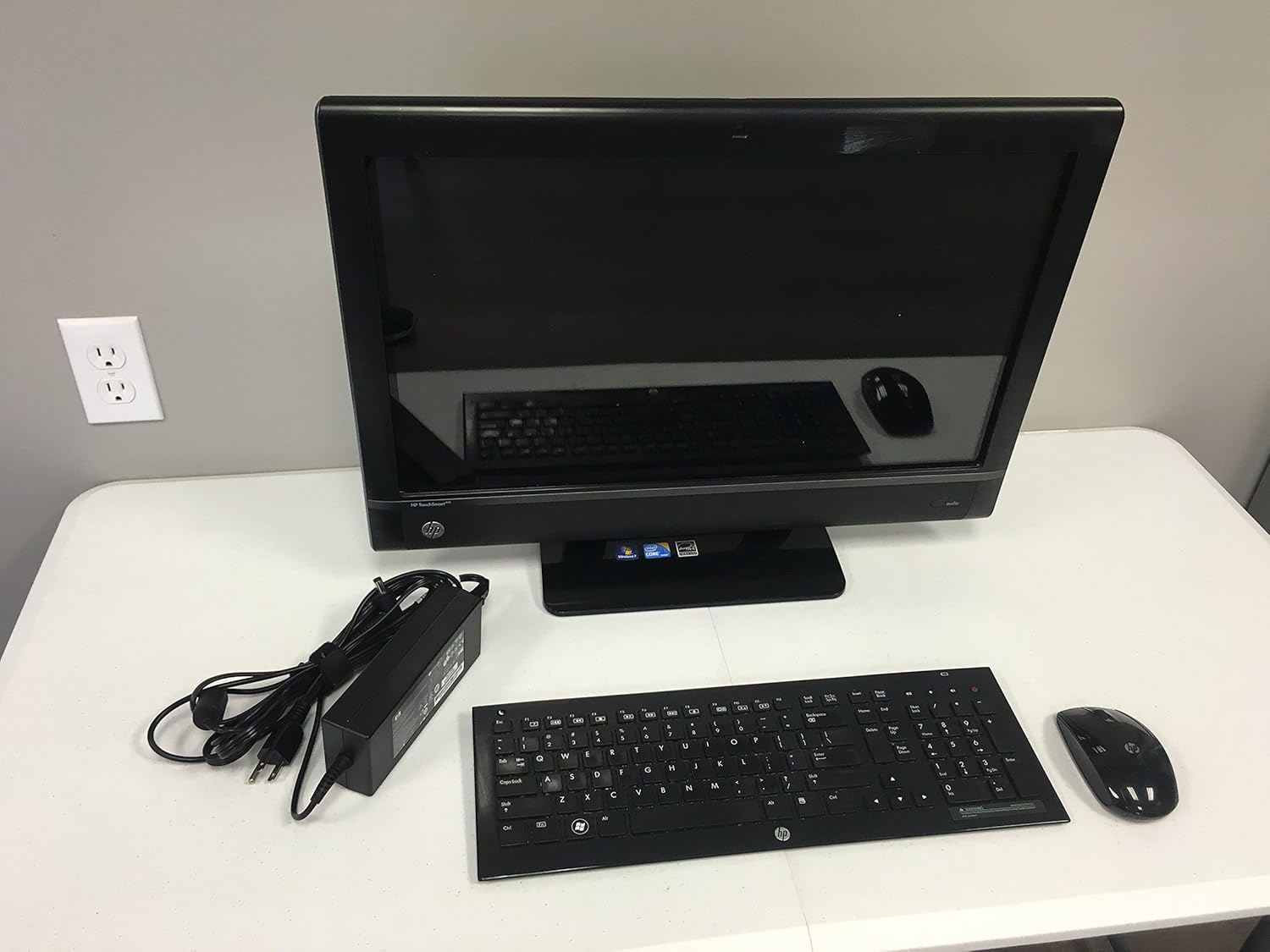 Amazon.com: HP TouchSmart 610 Quad Customizable Desktop PC : Electronics