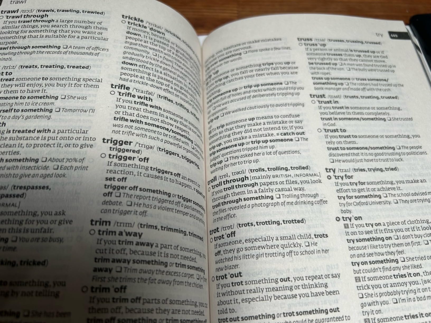 Amazon | Collins Cobuild Phrasal Verbs Dictionary | Collins Uk ...
