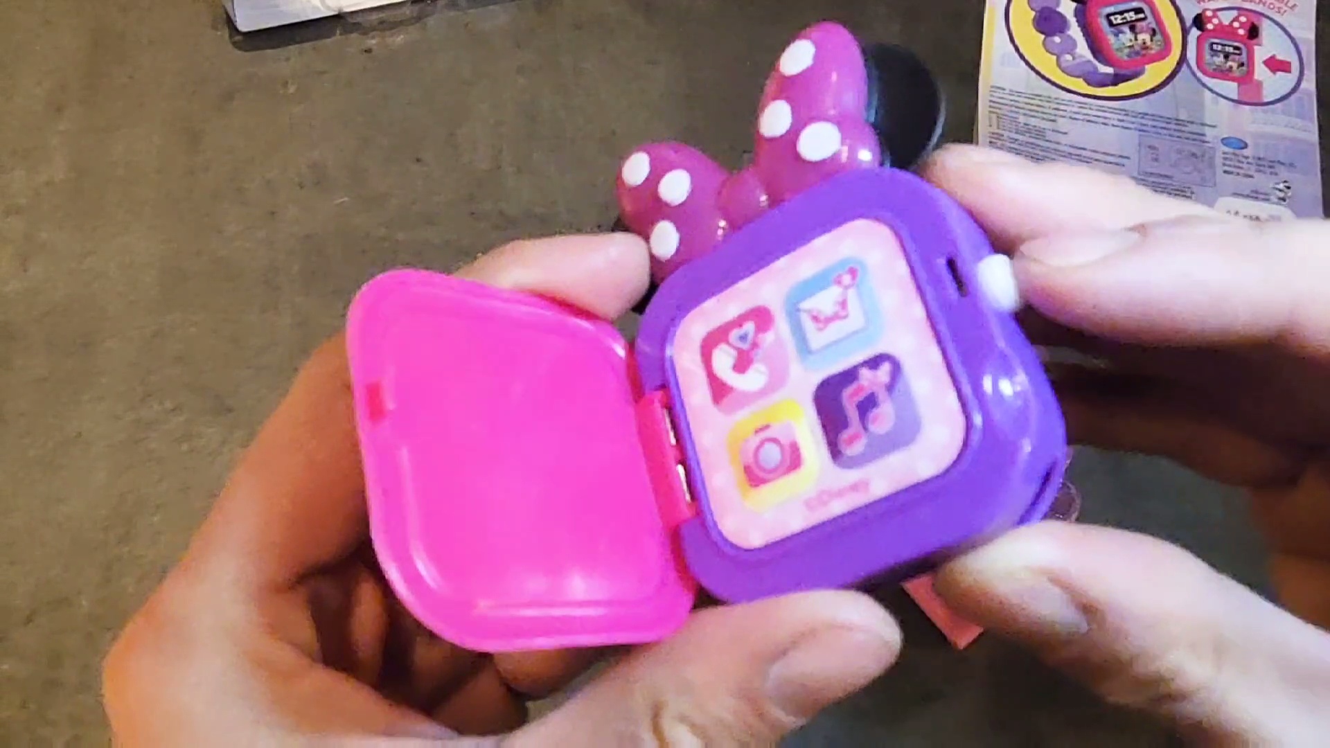 Watch FUN Minnie Mouse play watch - Unboxing & Demo on Amazon Live