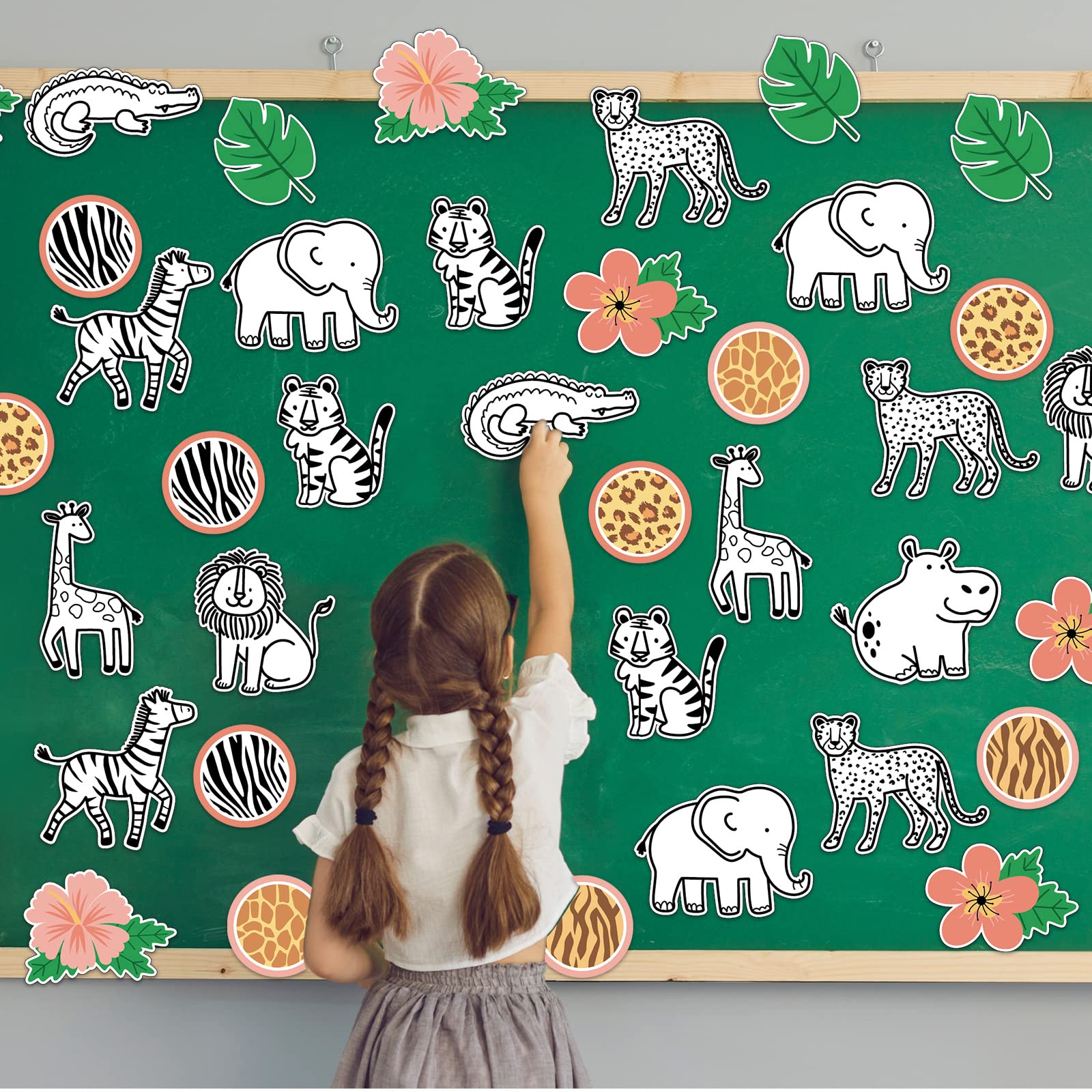 Snapklik.com : 45Pcs Safari Jungle Animals Cutouts Bulletin Board Set ...