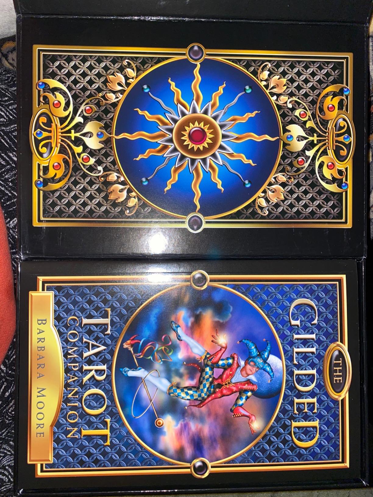 The Gilded Tarot (Book and Tarot Deck Set): Barbara Moore, Ciro ...