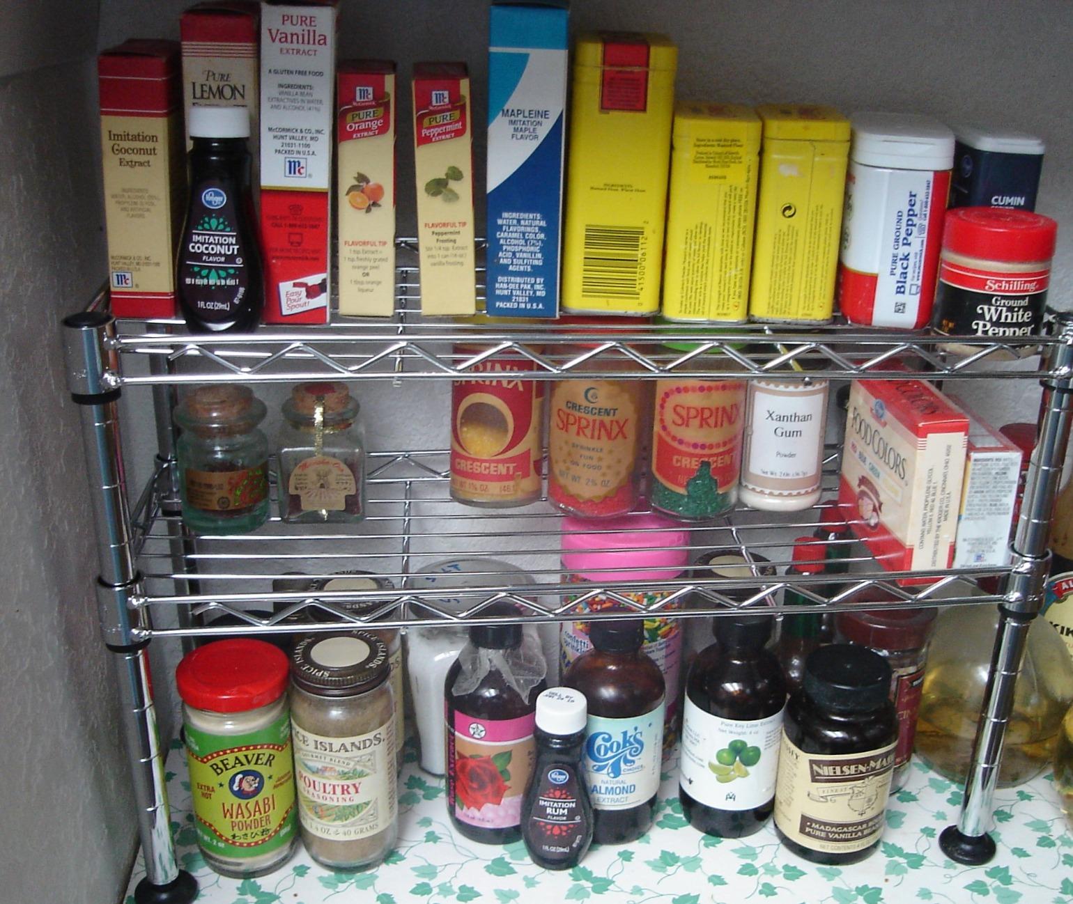 Amazon.com: SONGMICS Spice Rack, 2-Tier Kitchen Counter Shelf ...