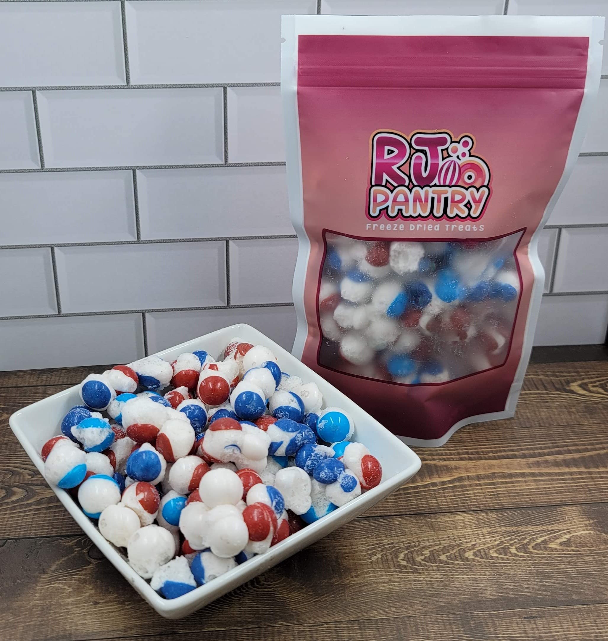 Snapklik.com : Freeze Dried Fruit Crunch Candy