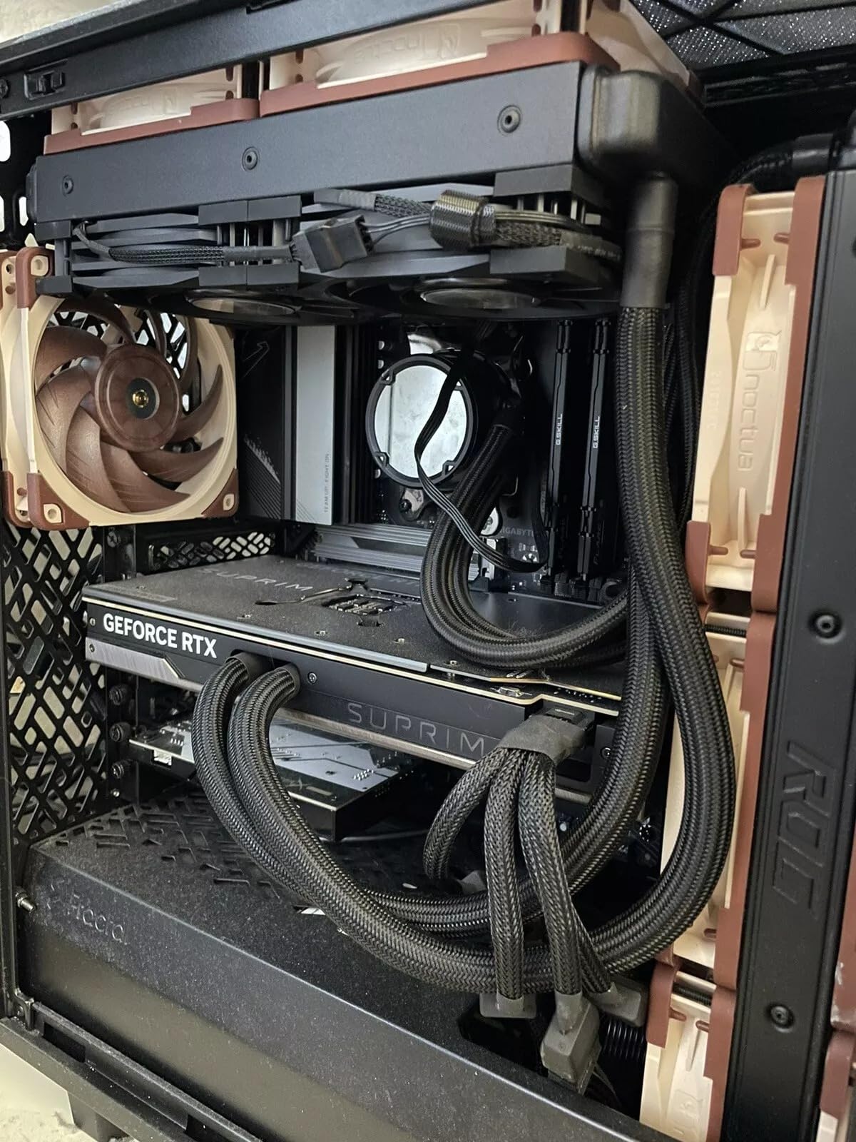 Amazon.com: MSI Gaming GeForce RTX 4090 24GB GDRR6X 384 位元 HDMI/DP ...