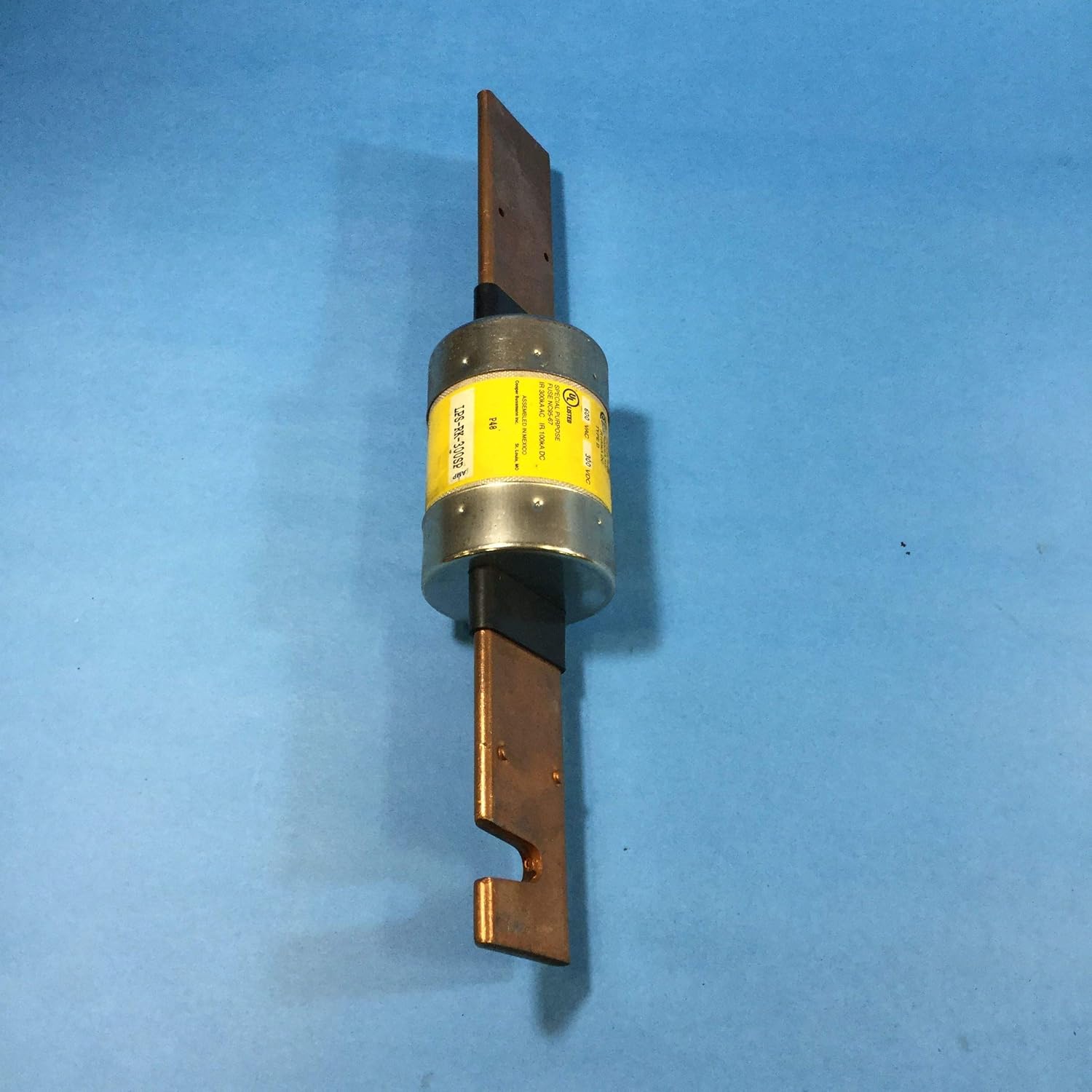 LIMITRON LPS-RK-300SP Low-Peak, Fuse, 300VDC, 600VAC, Dual Element, 300AMP, TIME DELAY: Amazon ...