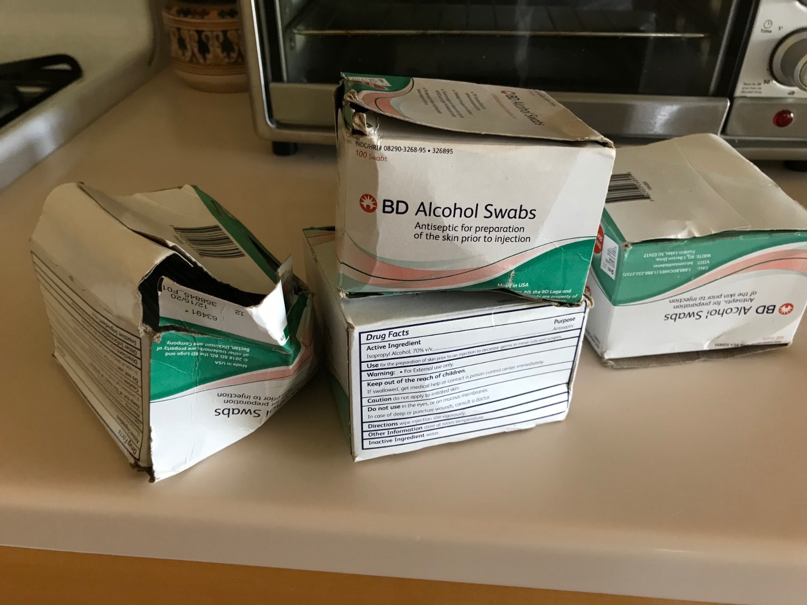 Amazon.com: BD Alcohol Swabs 100 Each (Pack of 5) : Health & Household