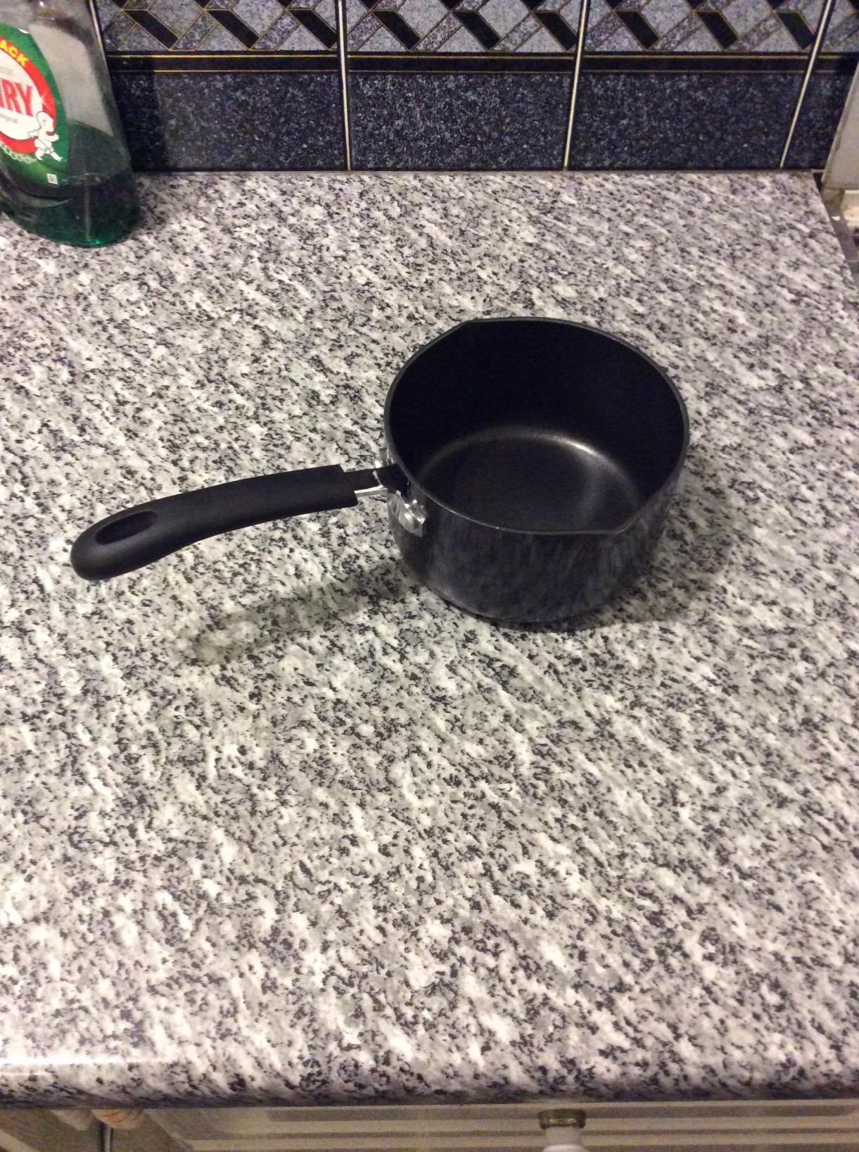 KitchenCraft KCMCMILK14 MasterClass Non Stick Milk Pan, 1 Litre, 14 cm ...