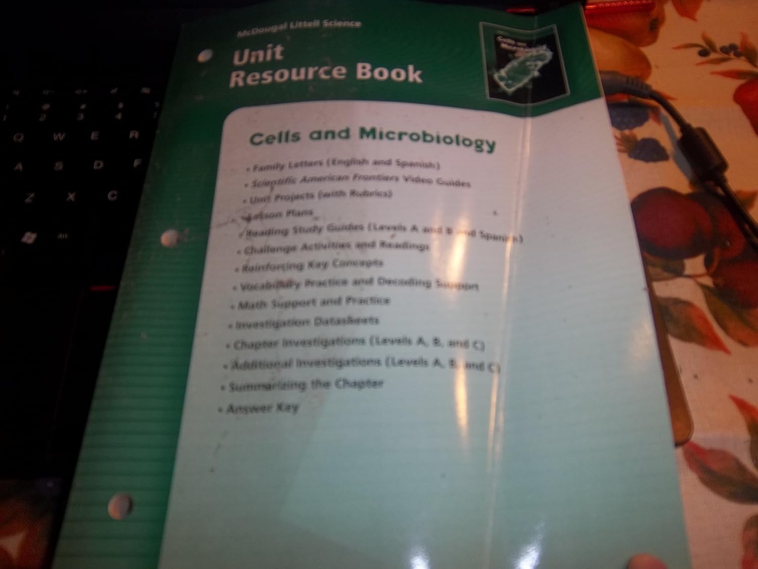 Science Cells and Microbiology Unit Resource Book Grades 6-8: Mcdougal ...