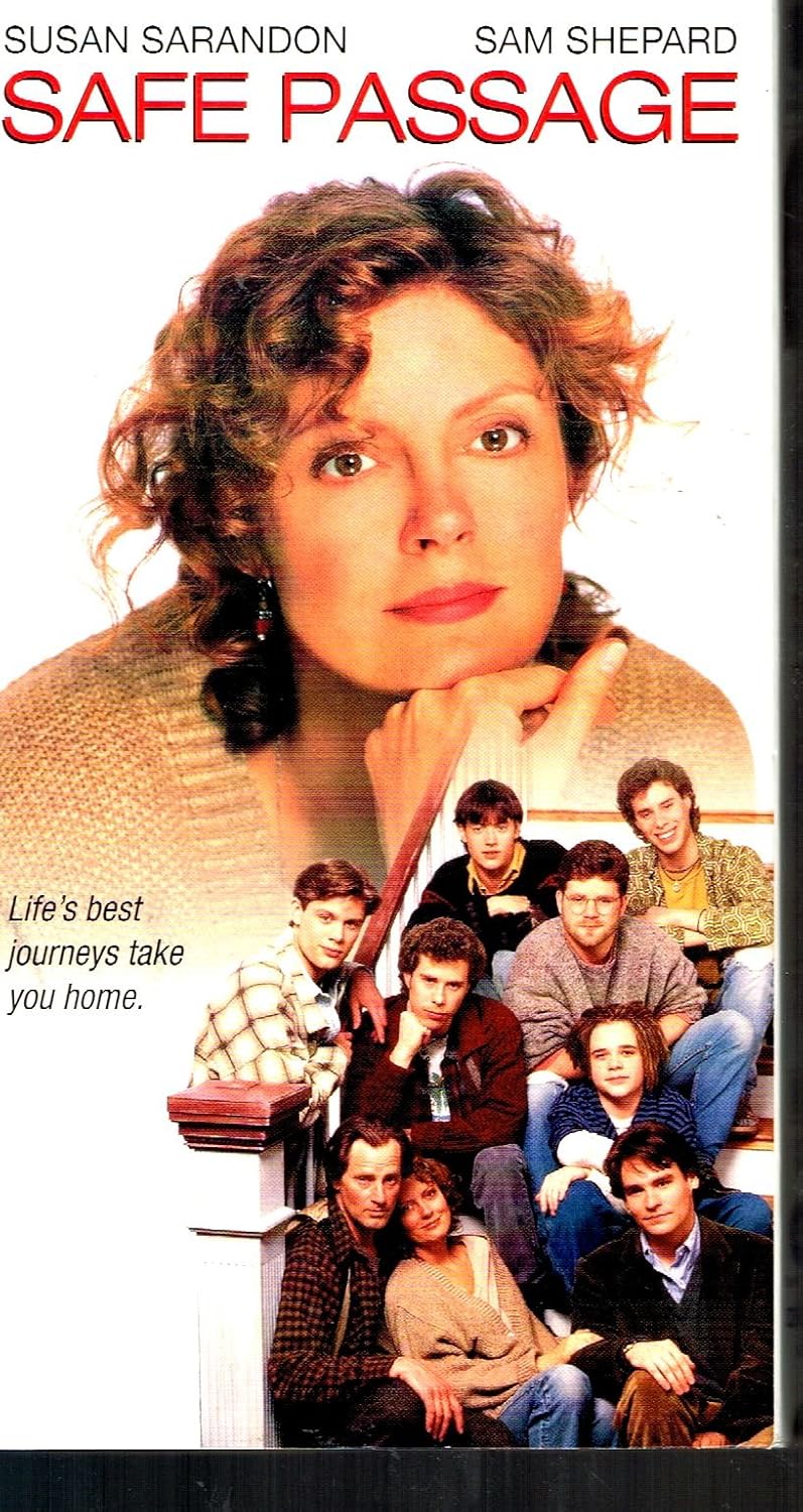 Safe Passage [VHS] : Susan Sarandon, Sam Shepard, Robert Sean Leonard ...