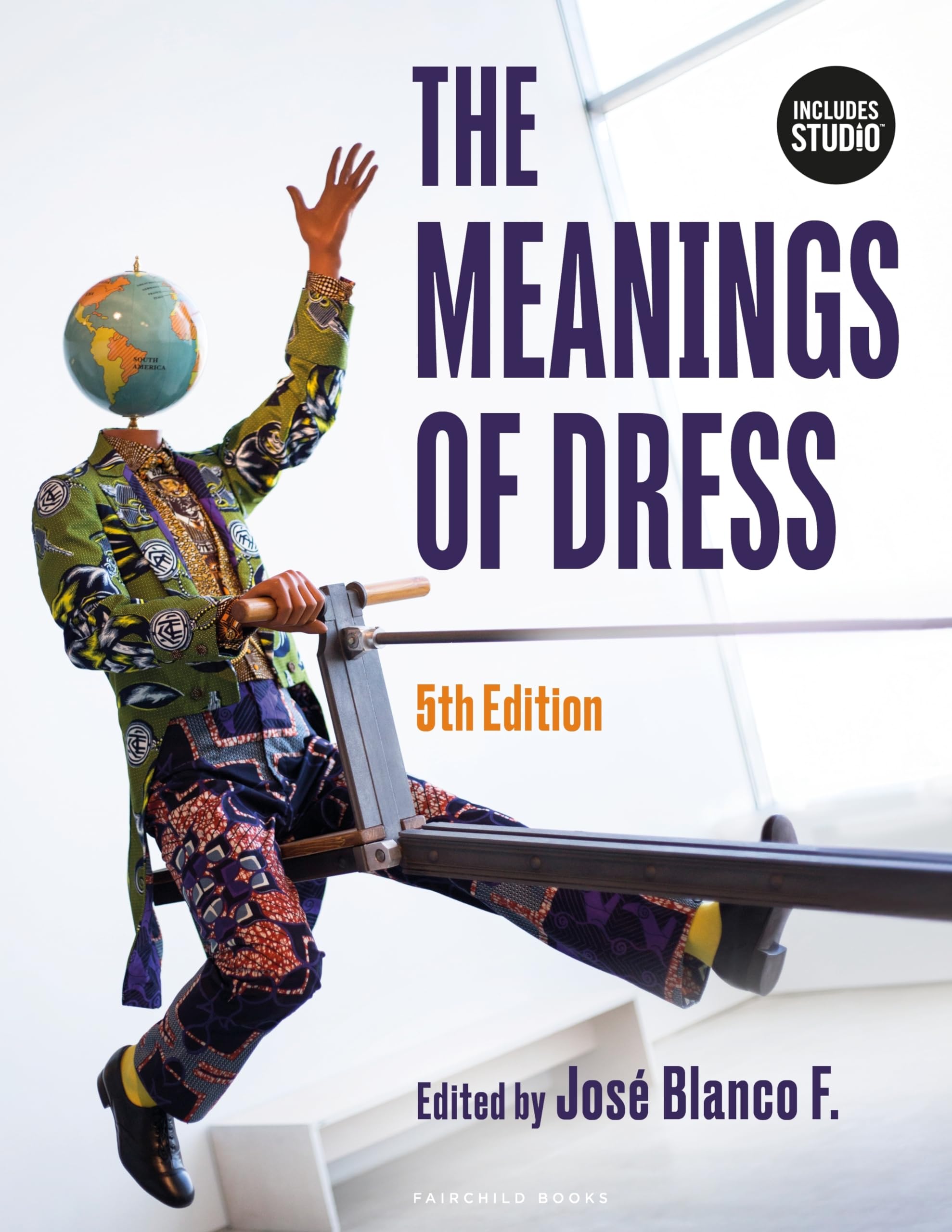 Amazon.com: The Meanings of Dress: 9781501391422: Miller-Spillman ...