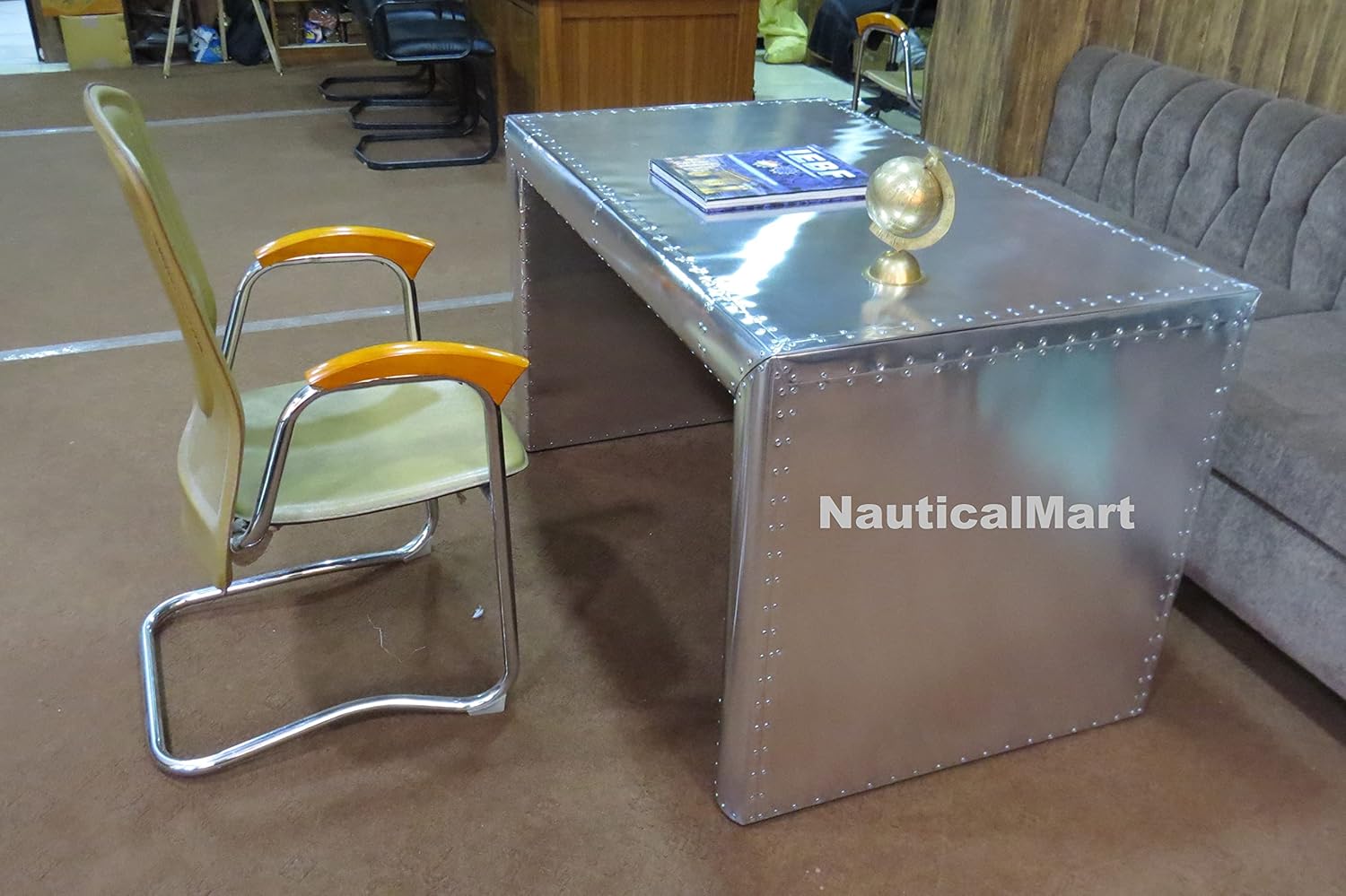 Amazon.com: NauticalMart Aviator Streamline Desk Media Table Aircraft ...