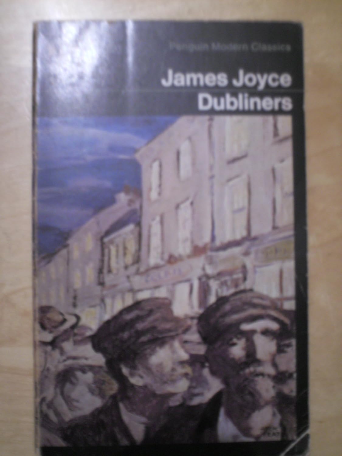 Dubliners: James Joyce: 9780140622171: Amazon.com: Books