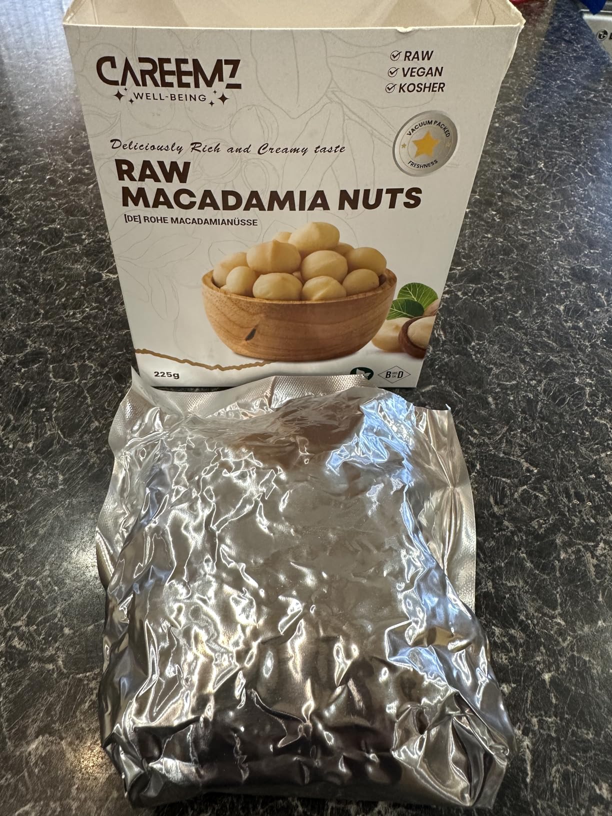 CAREEMZ Raw Macadamia Nuts, Unflavoured, Malawi’s Finest, Gourmet Snack ...
