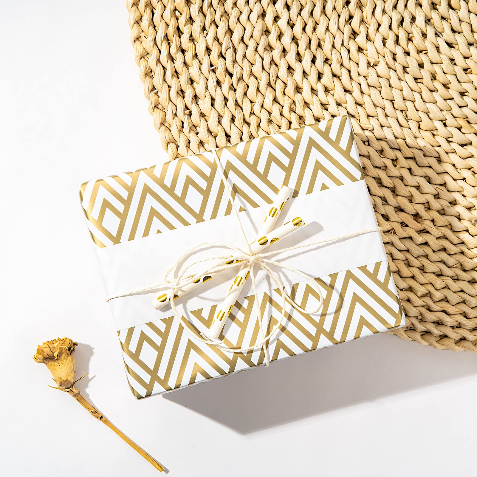 Snapklik.com : LeZakaa Gold Wrapping Paper Roll, Luxury Metallic Gift Wrap