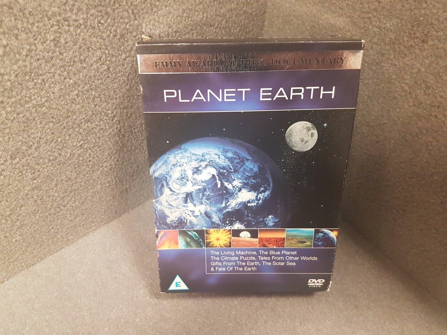 Planet Earth - 3 Disc Box Set Emmy Award Winning Documentary (Not BBC ...