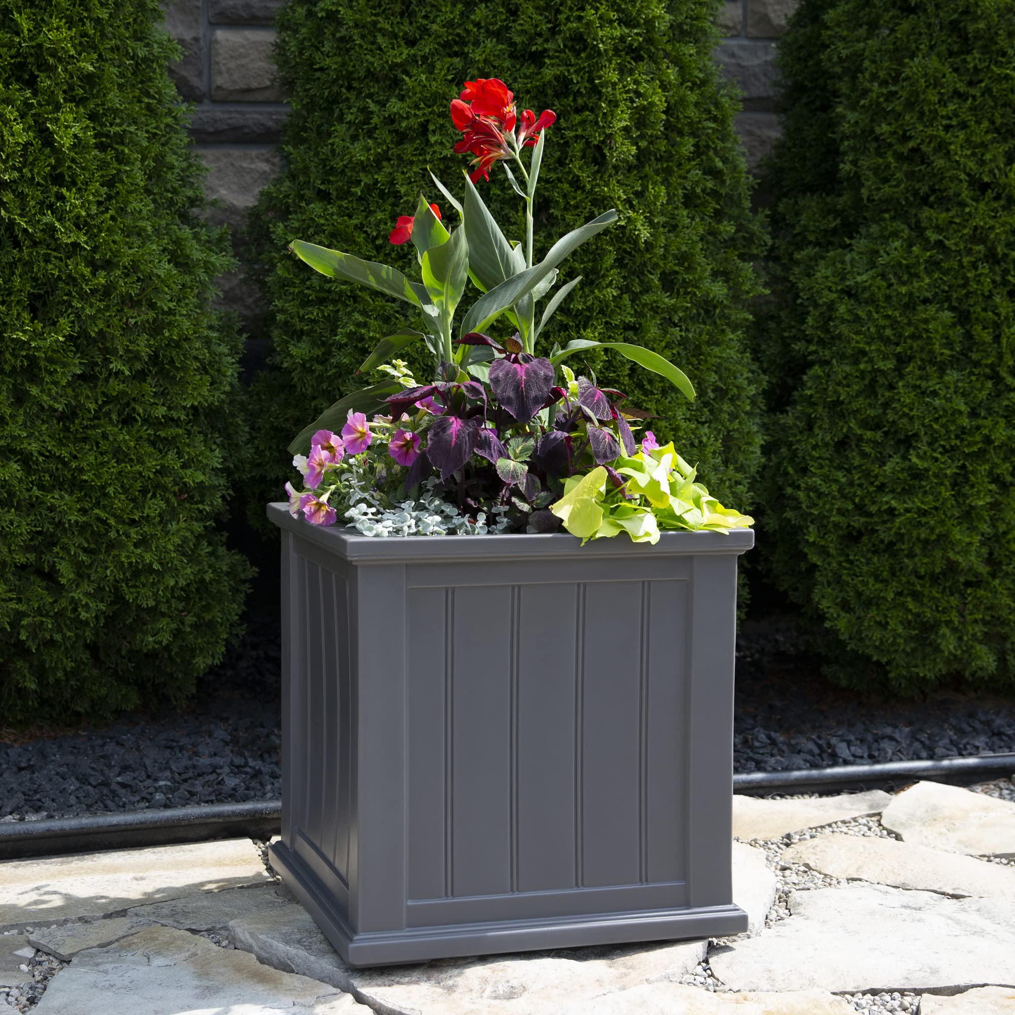 Snapklik.com : Mayne Cape Cod 20in Square Planter - Graphite Grey ...