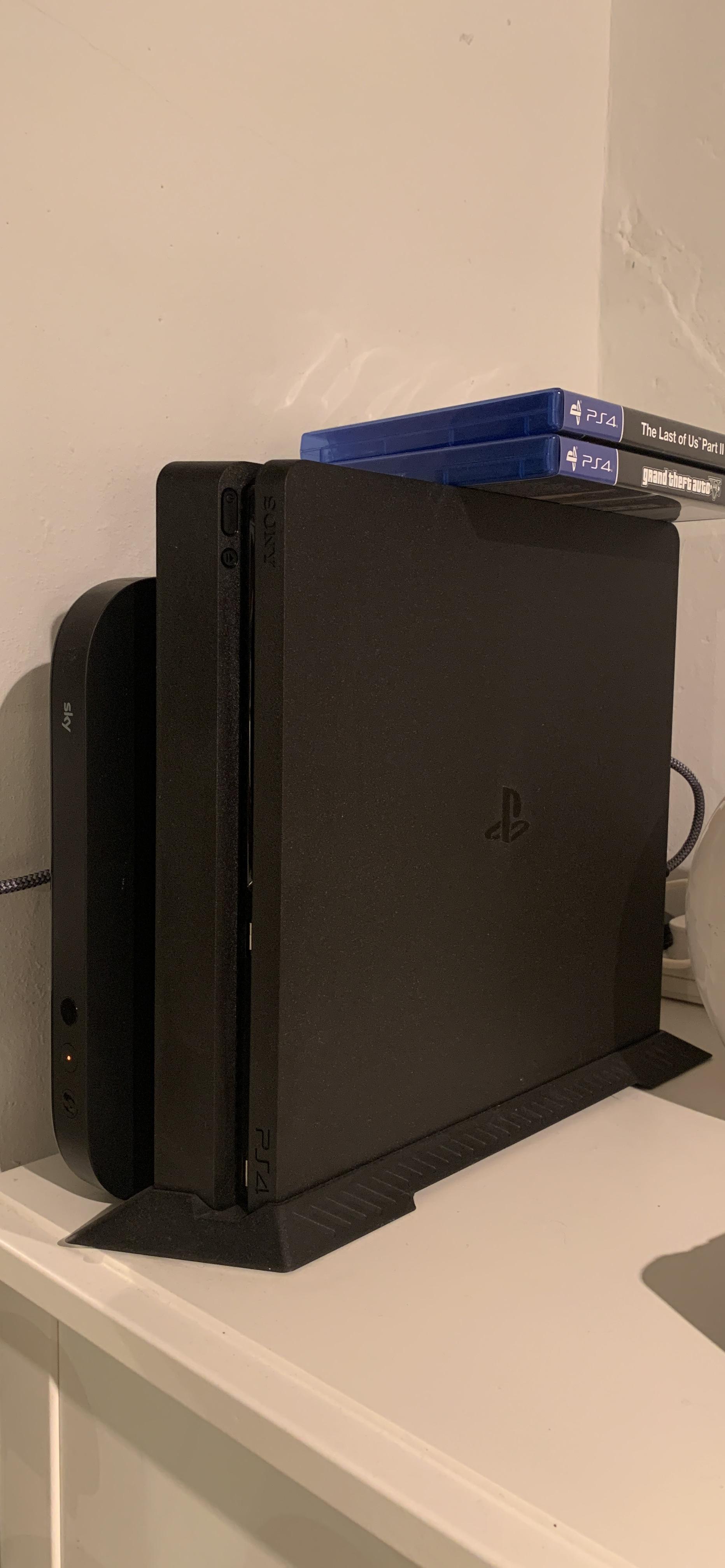 Black Vertical Stand for PS4 Slim Console,PS4 S Cooing Stand.: Amazon ...