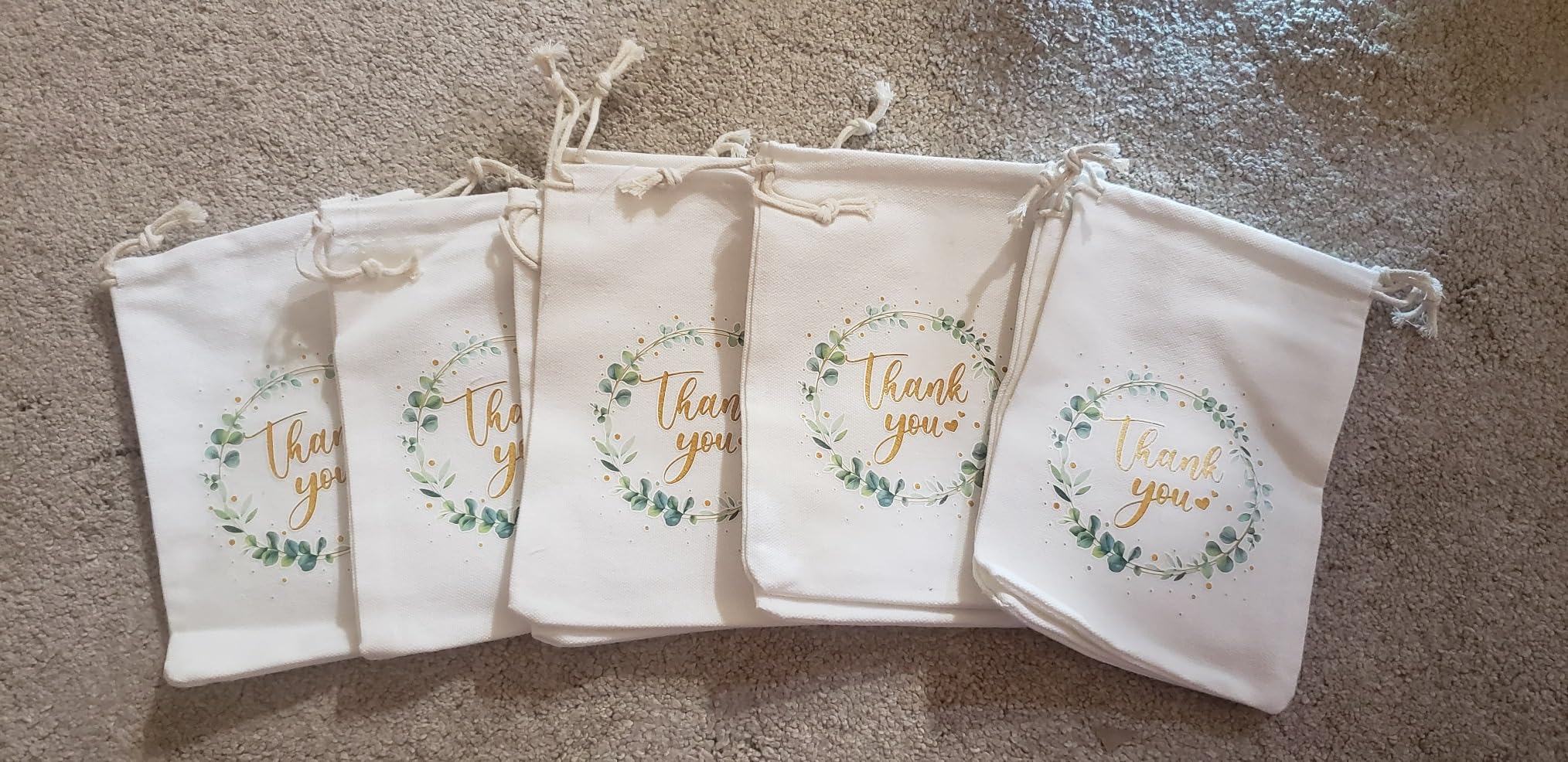 Amazon.com: Windyun 50 Pcs Burlap Gift Bags with Drawstring 7 x 5 Inch ...