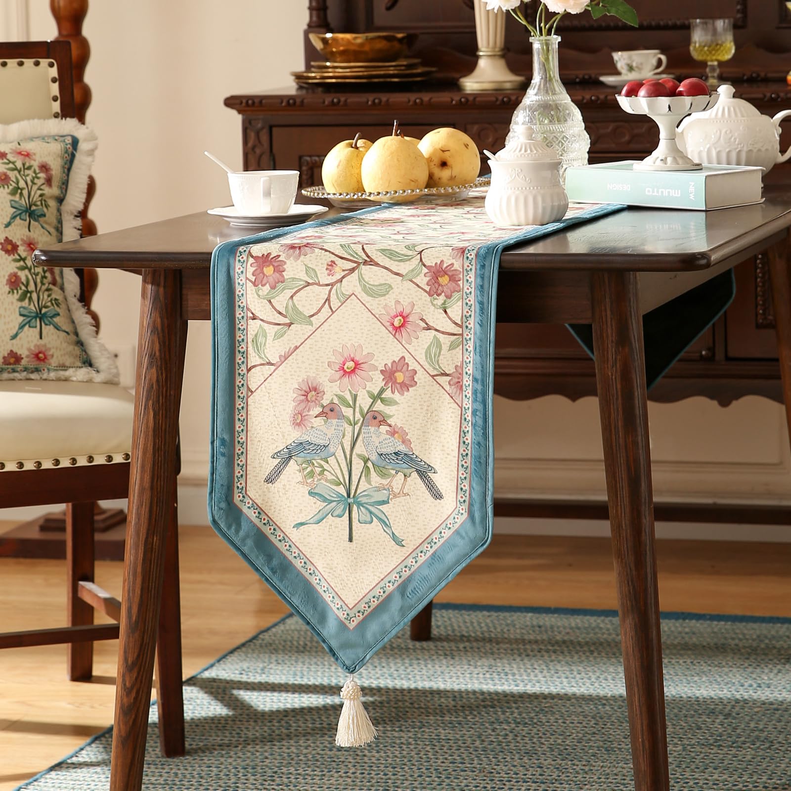 Amazon.com: patdrea Designer French Elegant Wild Flowers Velvet Table ...