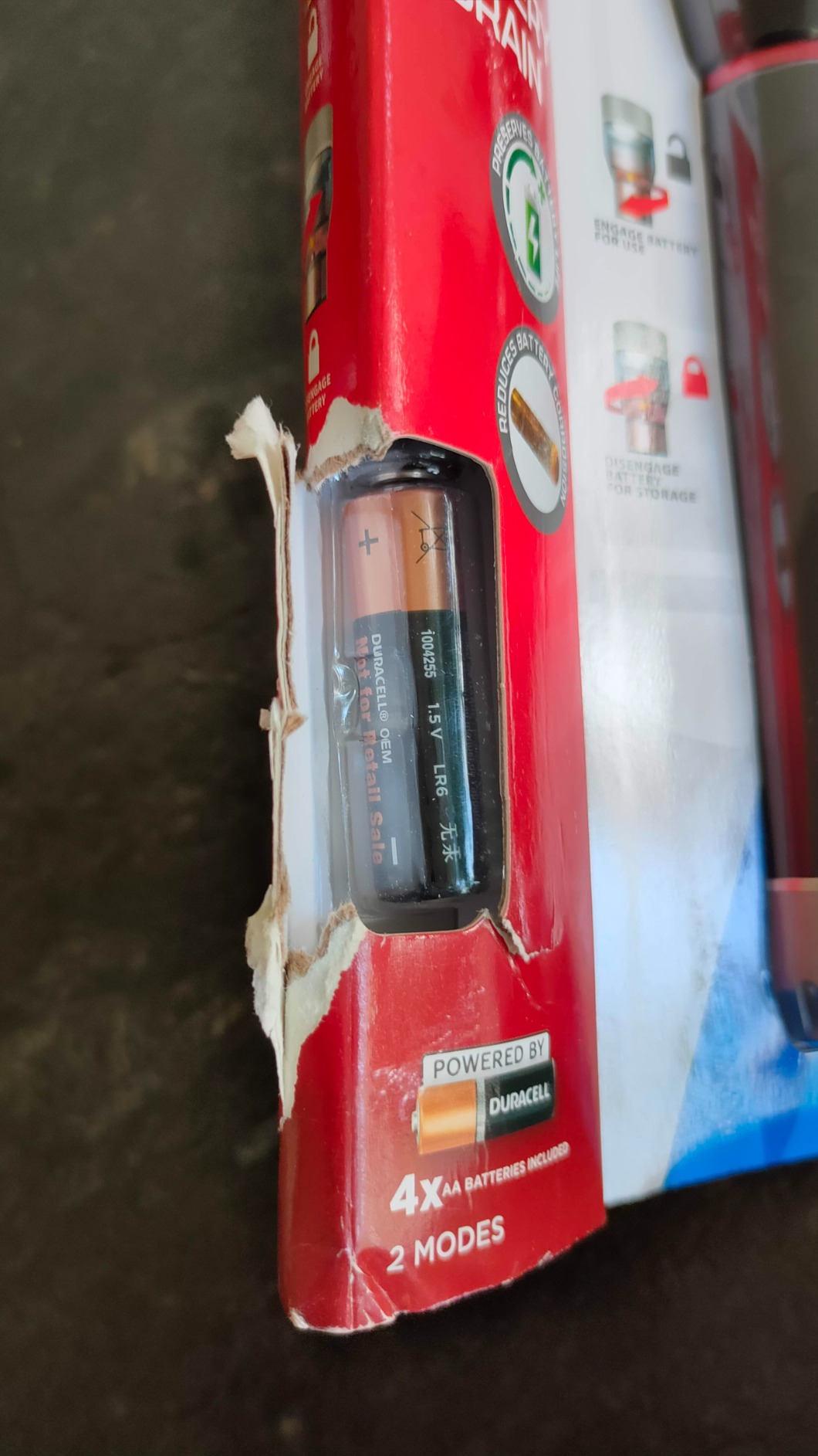 Coleman LED Flashlight Divide+ 350 Lumens, super bright CREE LED Torch ...