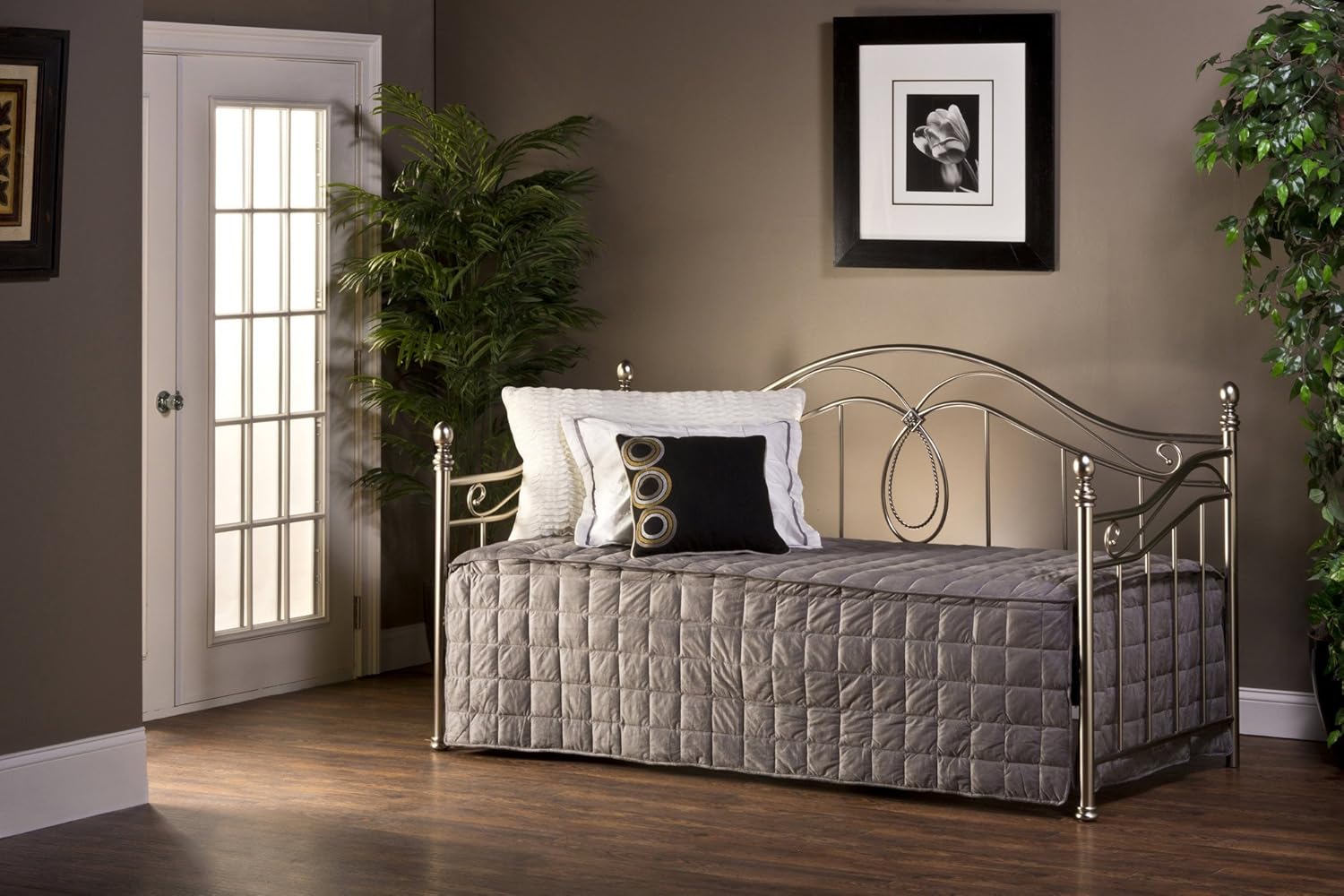 Amazon.com: Hillsdale Milano Daybed Without Trundle : Home & Kitchen