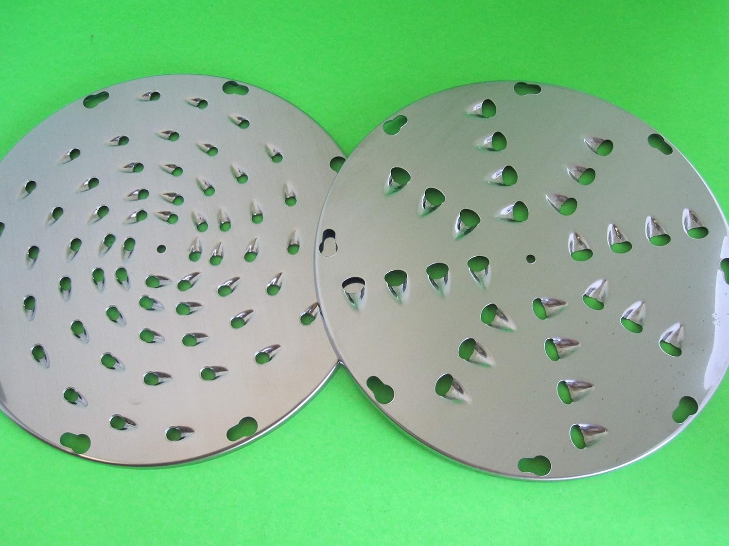 Amazon.com: TWO cheese shredder DISCS 3/16" Pizza AND 1/2" Coarse ...